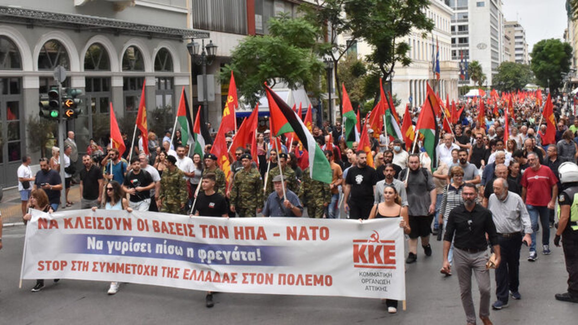 Στο πειθαρχικό οι στρατιώτες που συμμετείχαν σε αντιπολεμική πορεία του ...