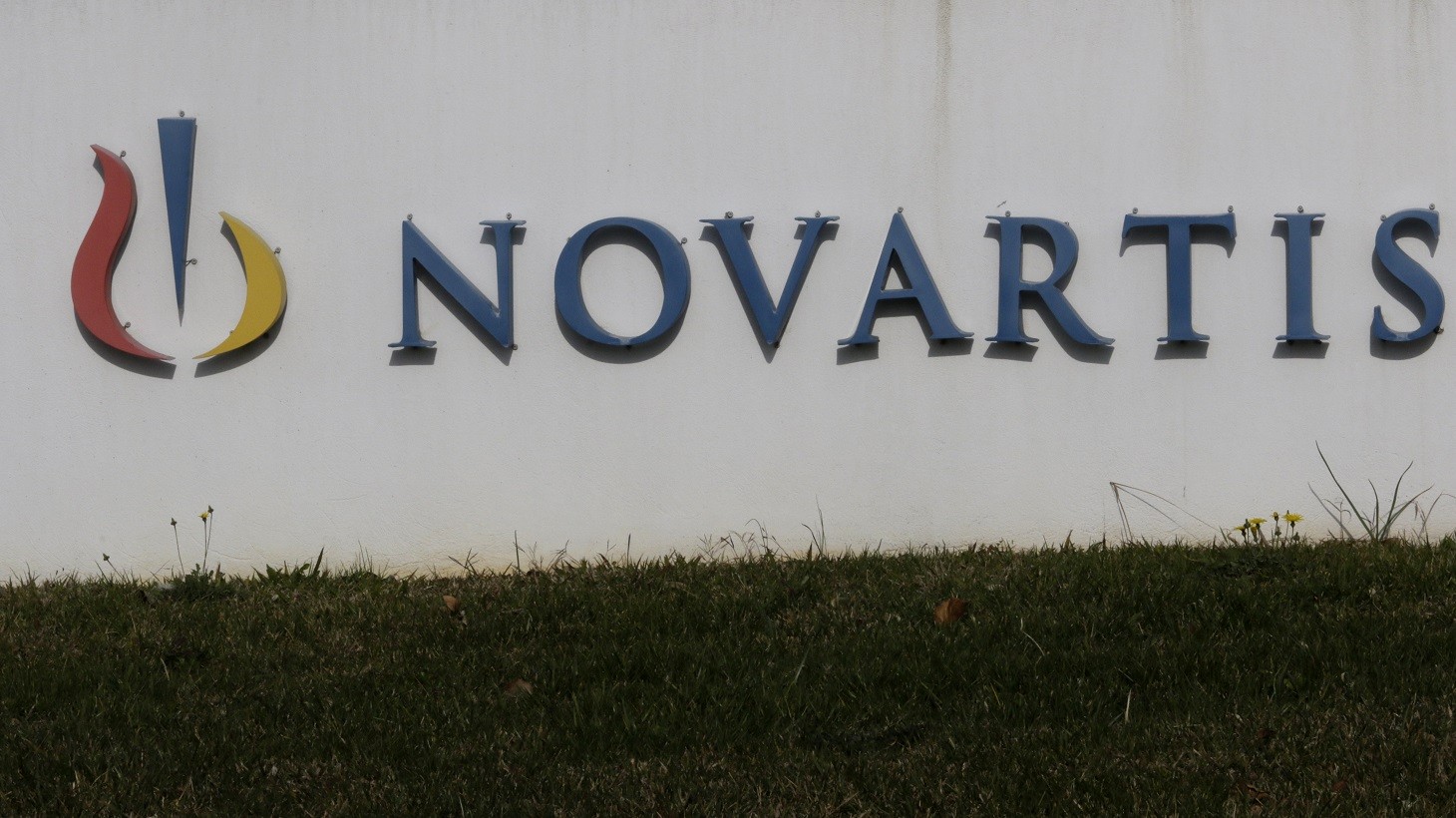 Δίκη Novartis: «Πρόθυμα πιστόλια οι δύο ψευδομάρτυρες, πιέστηκα από ...