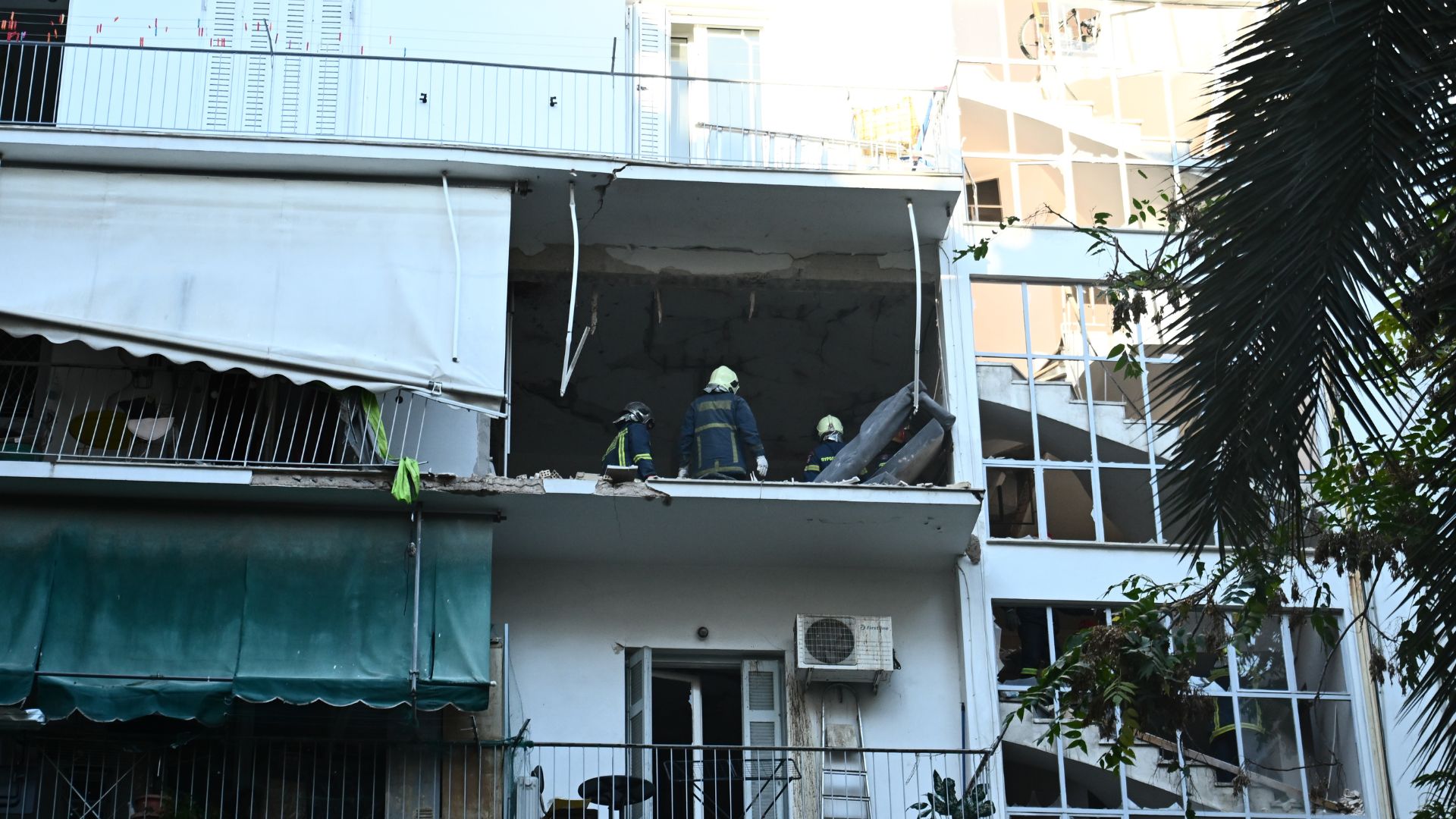 Έκρηξη στους Αμπελόκηπους: Νέα γενιά τρομοκρατών «βλέπει» η ΕΛΑΣ ...