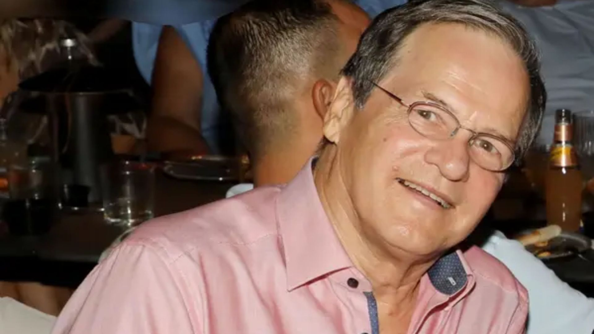 Έξαλλος ο Νικολόπουλος: Τα τραγούδια που έγραψε για τον Καζαντζίδη ...