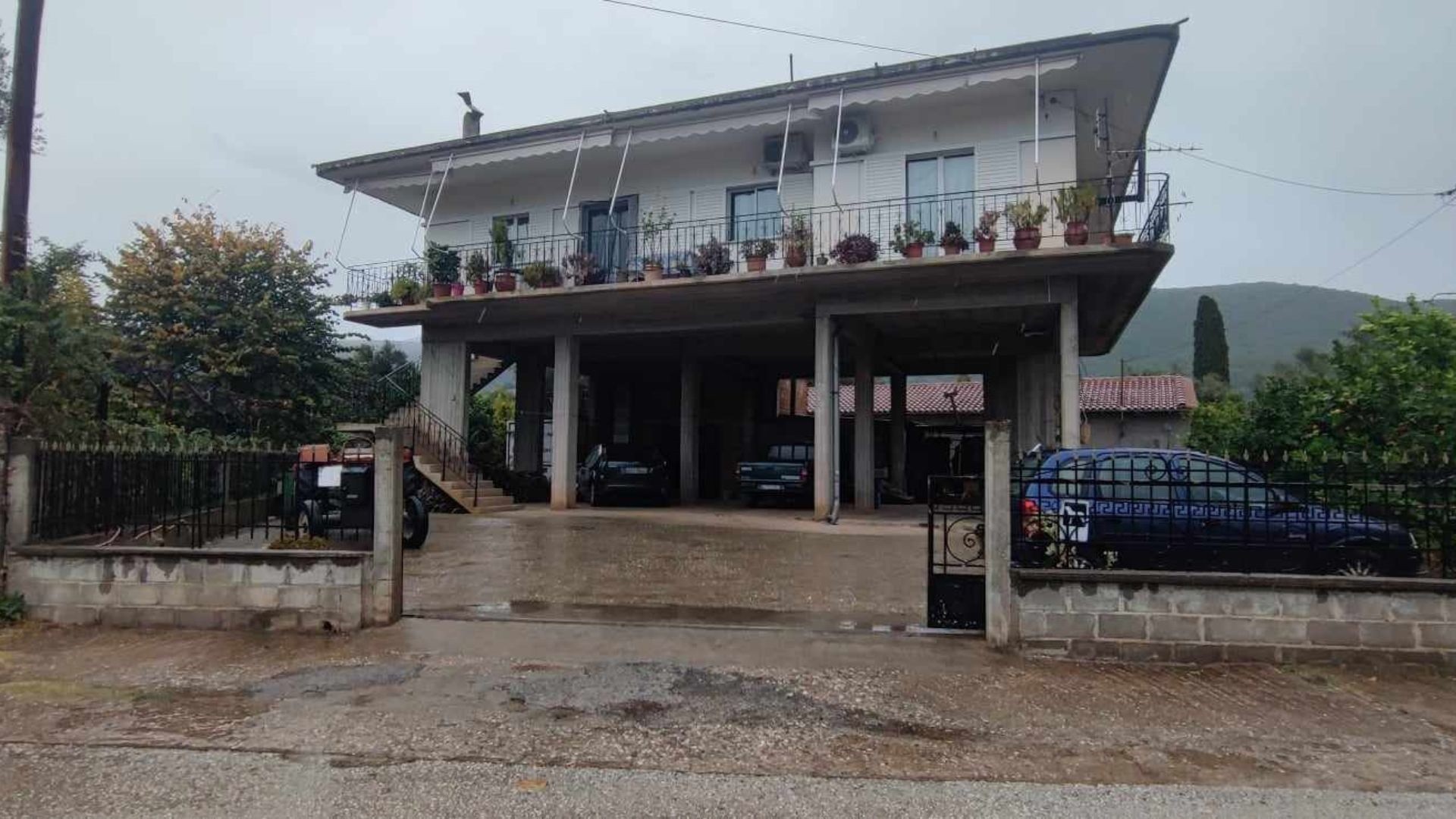 Γυναικοκτονία στο Αγρίνιο: Βίντεο-ντοκουμέντο με τον 30χρονο μετά το ...