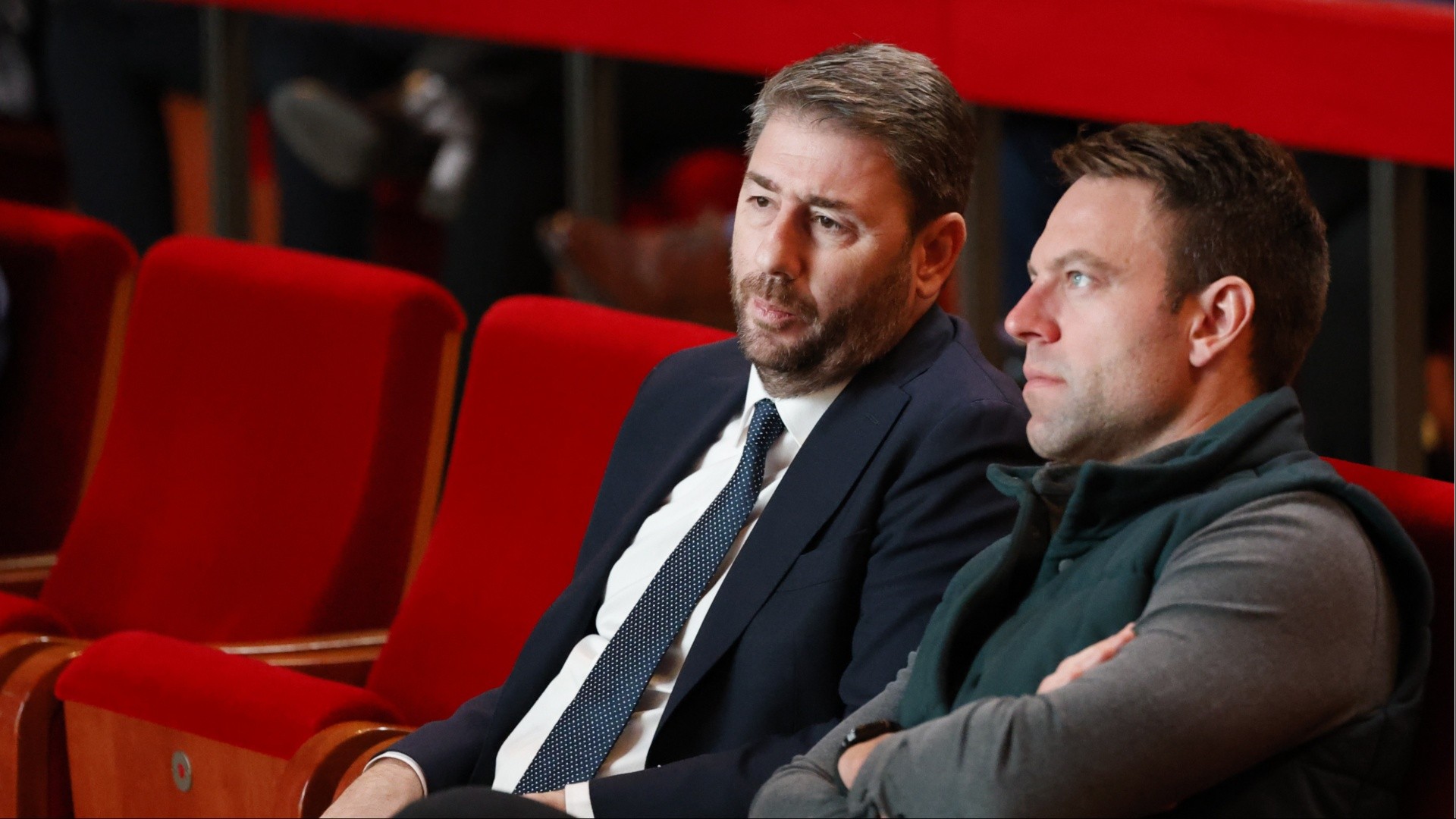 ΠΑΣΟΚ: Τι λένε για τις εξελίξεις στον ΣΥΡΙΖΑ – Ένα βήμα πριν γίνει ...