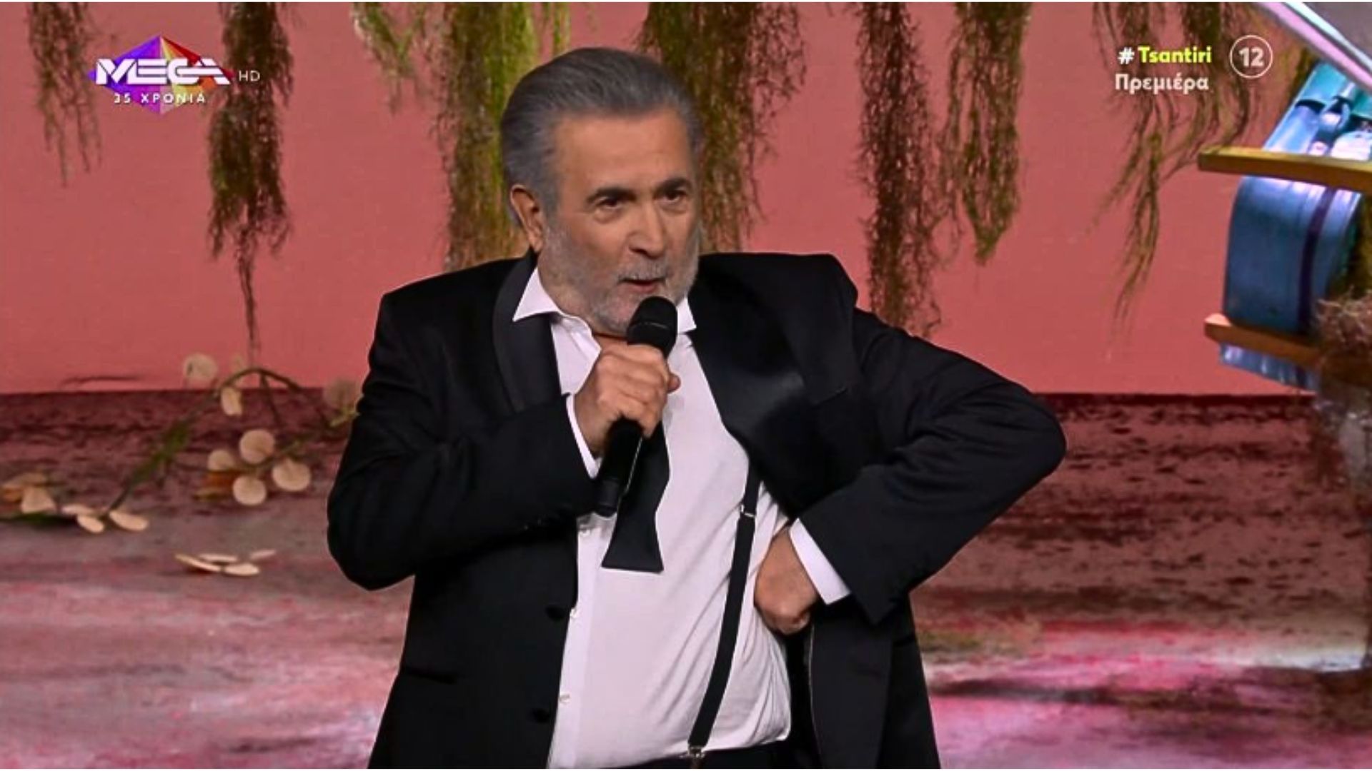«Αλ Τσαντίρι Νιουζ»: Σάρωσε στην πρεμιέρα του ο Λάκης Λαζόπουλος ...