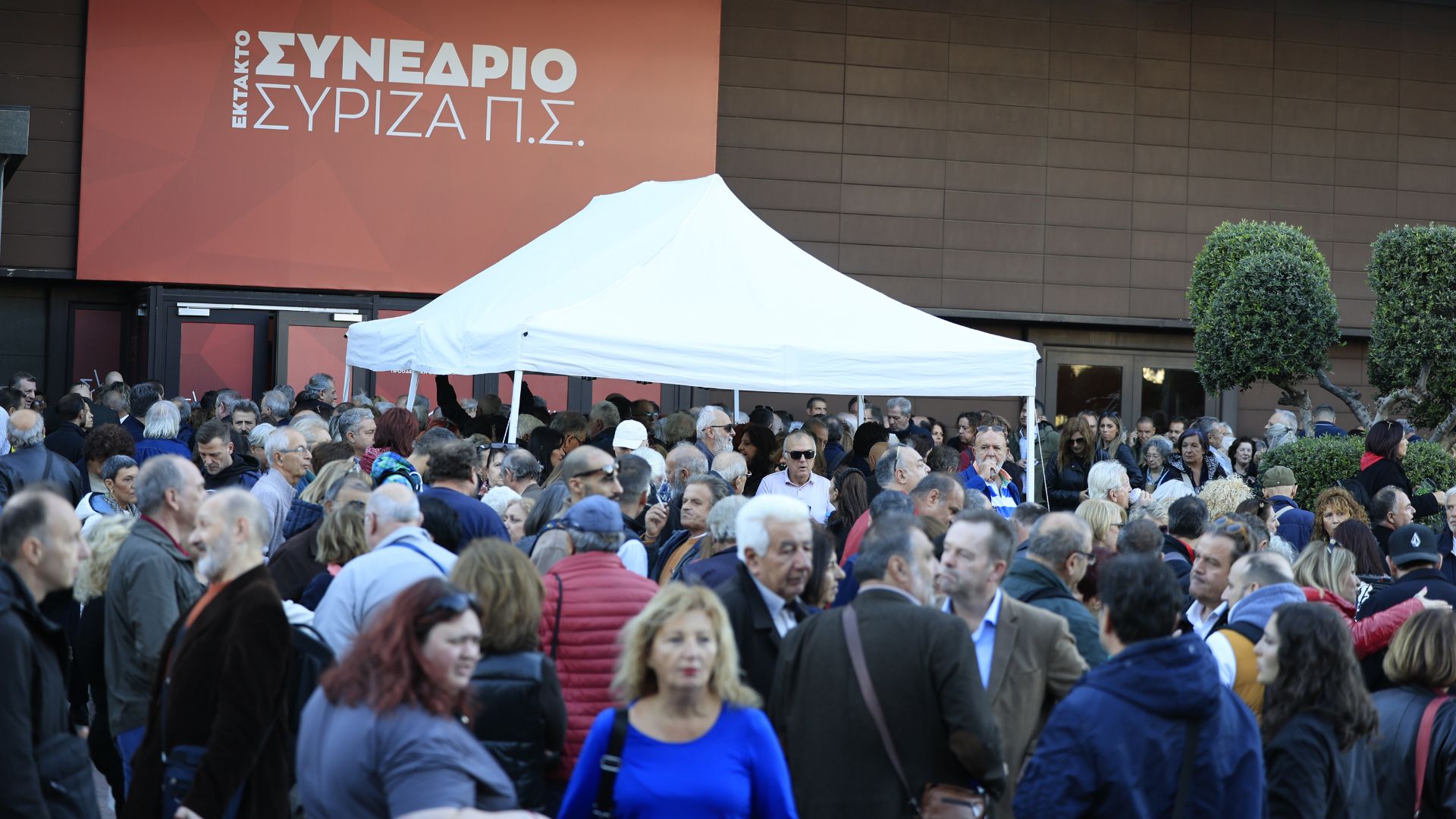 Το νέο «κατόρθωμα» στον ΣΥΡΙΖΑ: Κατήργησαν δια βοής την επιτροπή ...