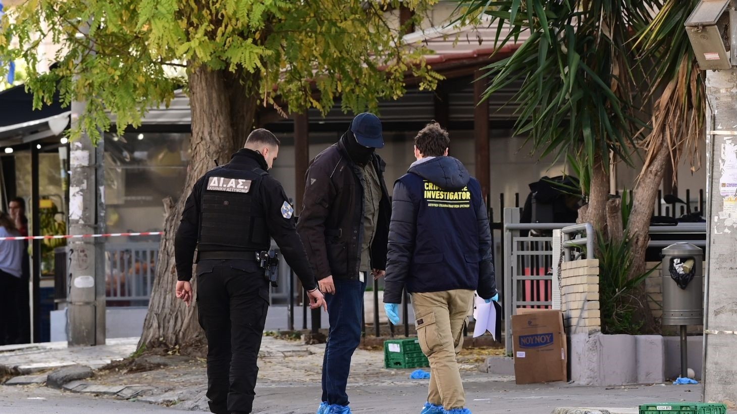 Φονικό στη Γλυφάδα: Στον εισαγγελέα οι 4 Τούρκοι κατηγορούμενοι (Video ...