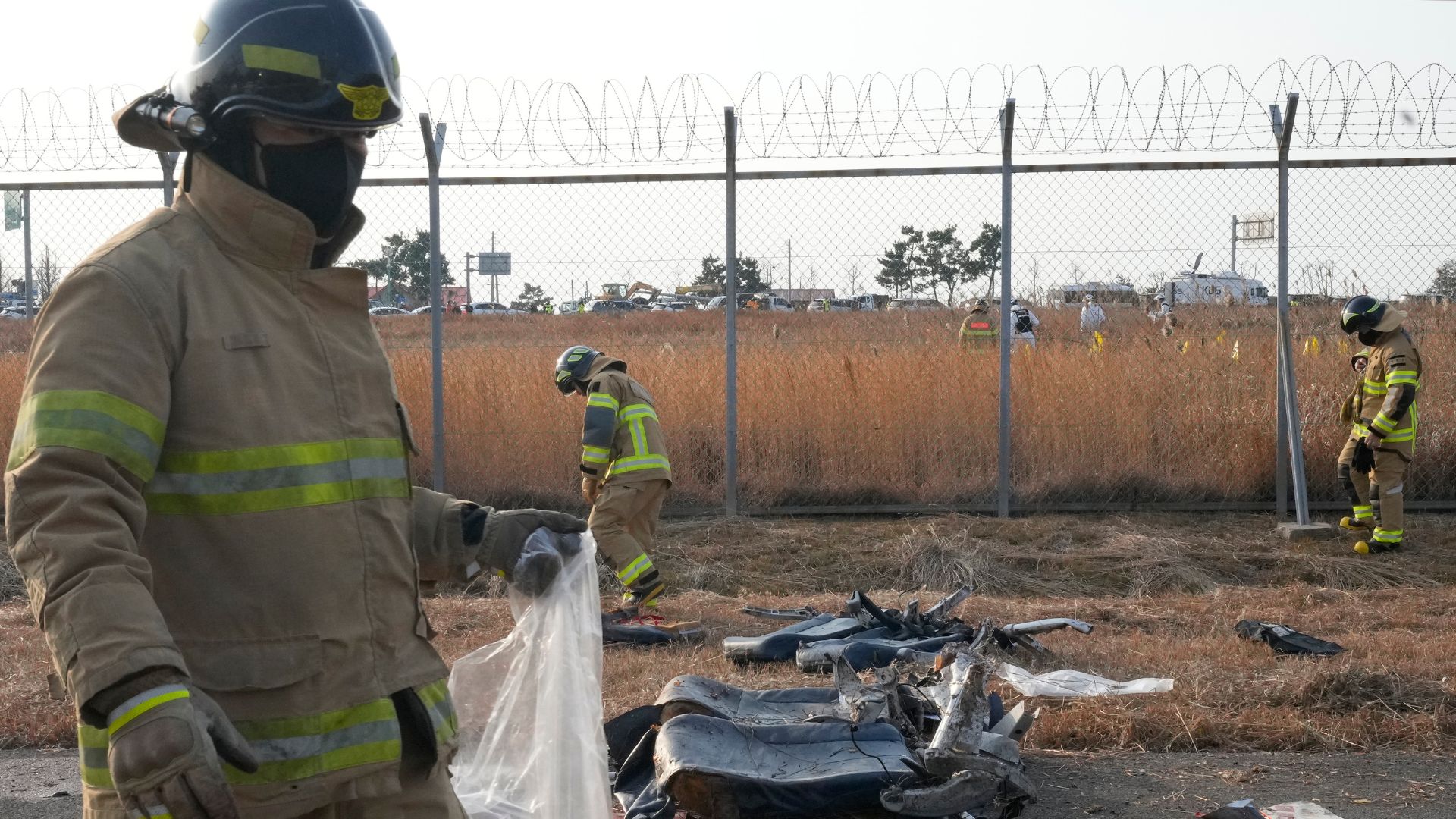 Αεροπορική τραγωδία στη Ν. Κορέα: Στο μικροσκόπιο τα μαύρα κουτιά ...
