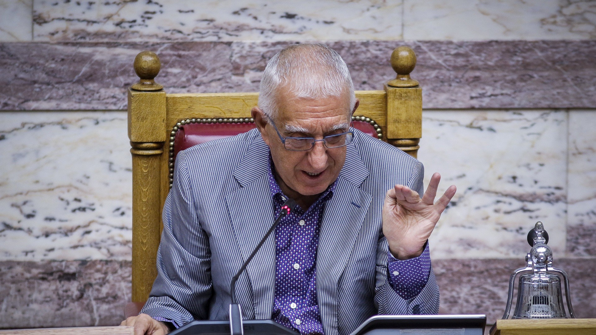 Ανοιχτός σε συνάντηση με την Καρυστιανού ο Νικήτας Κακλαμάνης ...
