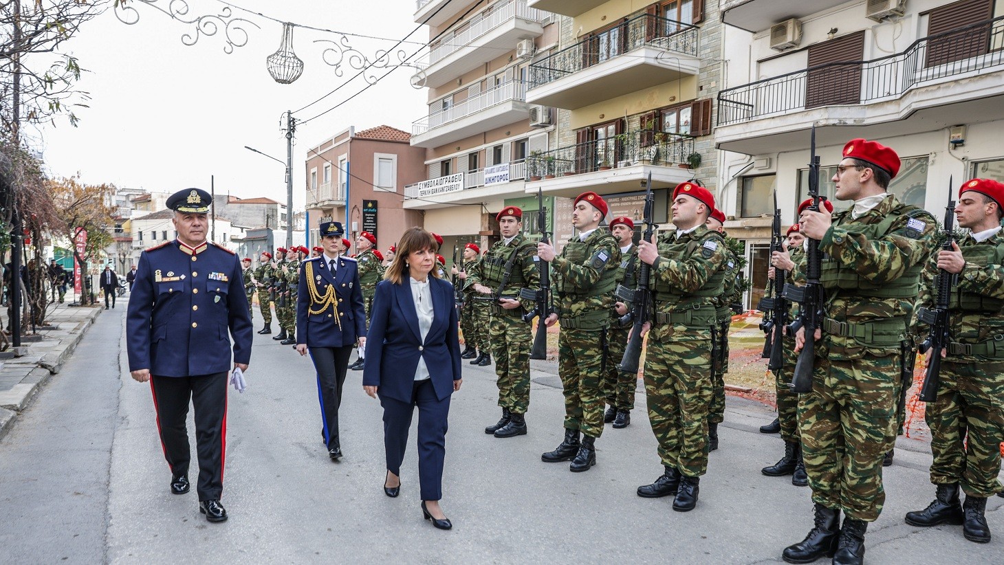 Στη Δοϊράνη η Σακελλαροπούλου: «Το φως της αγάπης και της ειρήνης να ...