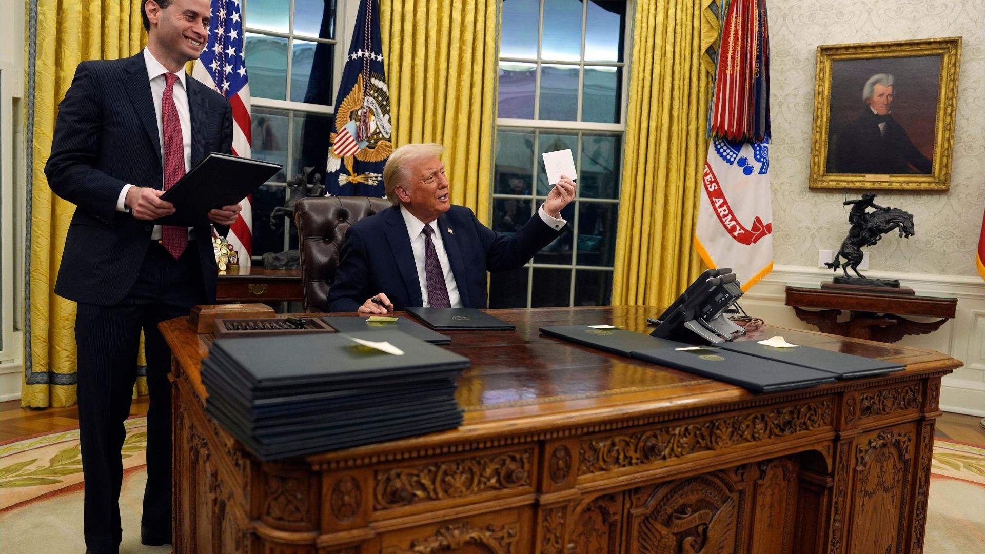 Ντόναλντ Τραμπ: Δημοσιογράφος του Fox News αποκάλυψε το περιεχόμενο της ...