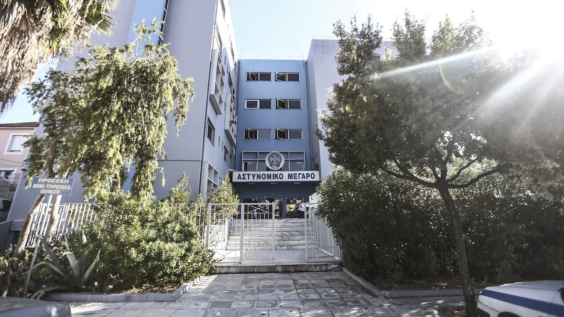Εγκληματική οργάνωση στην Κρήτη: Τρεις ένστολοι στα χέρια της ...