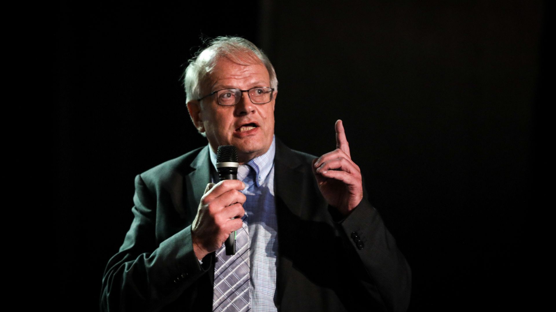 Άκης Τσελέντης: Παραίτηση με αιχμές από την Επιτροπή Σεισμικού Κινδύνου ...