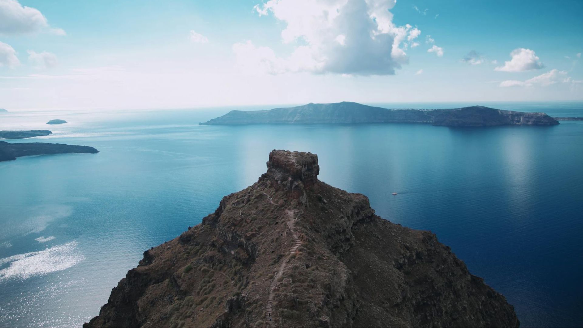 National Geographic: Οι σεισμοί στη Σαντορίνη είναι εξαιρετικά ...