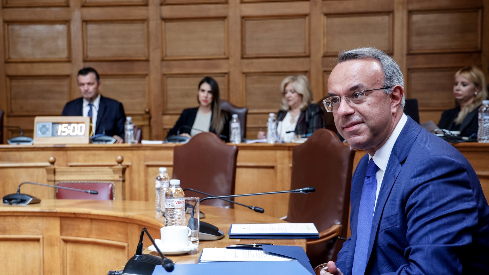 «Σπάει» το υπουργείο Υποδομών και Μεταφορών – Ποιος προαλείφεται για ...