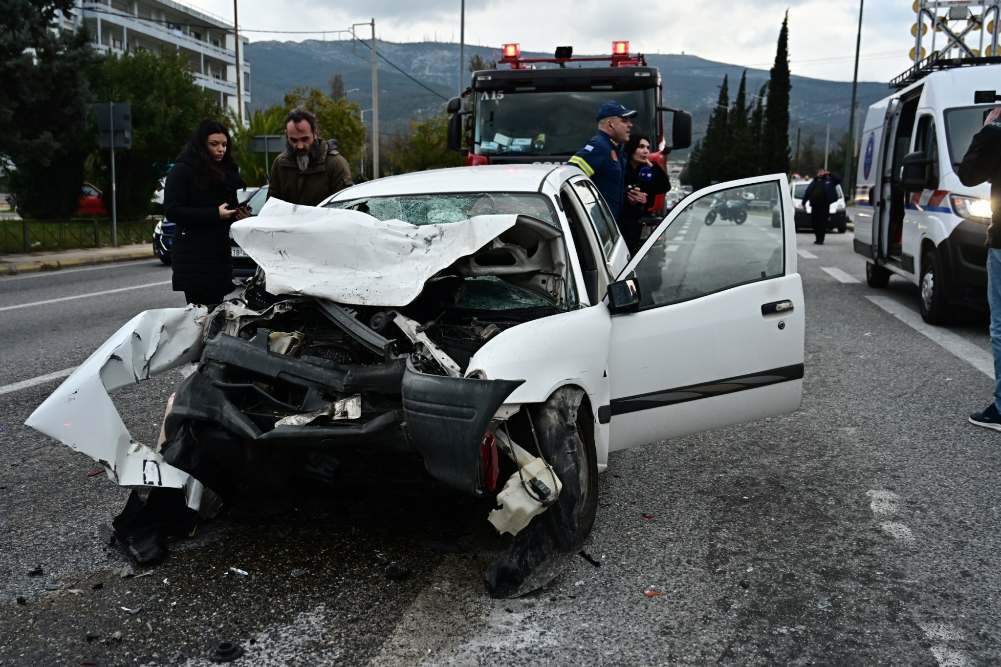 Τροχαίο στην Κατεχάκη: Οικογενειακή τραγωδία στην άσφαλτο, νεκροί ένα ...