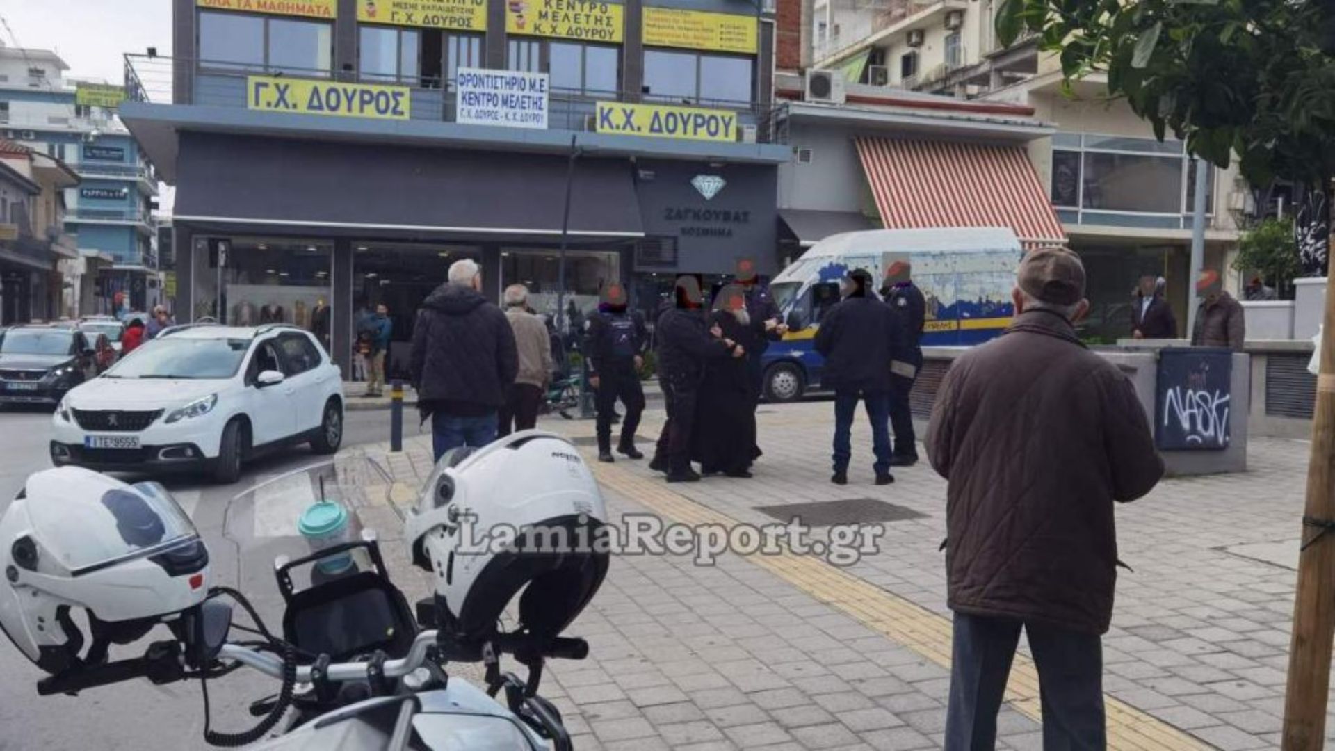 Λαμία: «Τζάμπα μάγκας» ο αρχιμανδρίτης που έβριζε και απειλούσε – Το ...