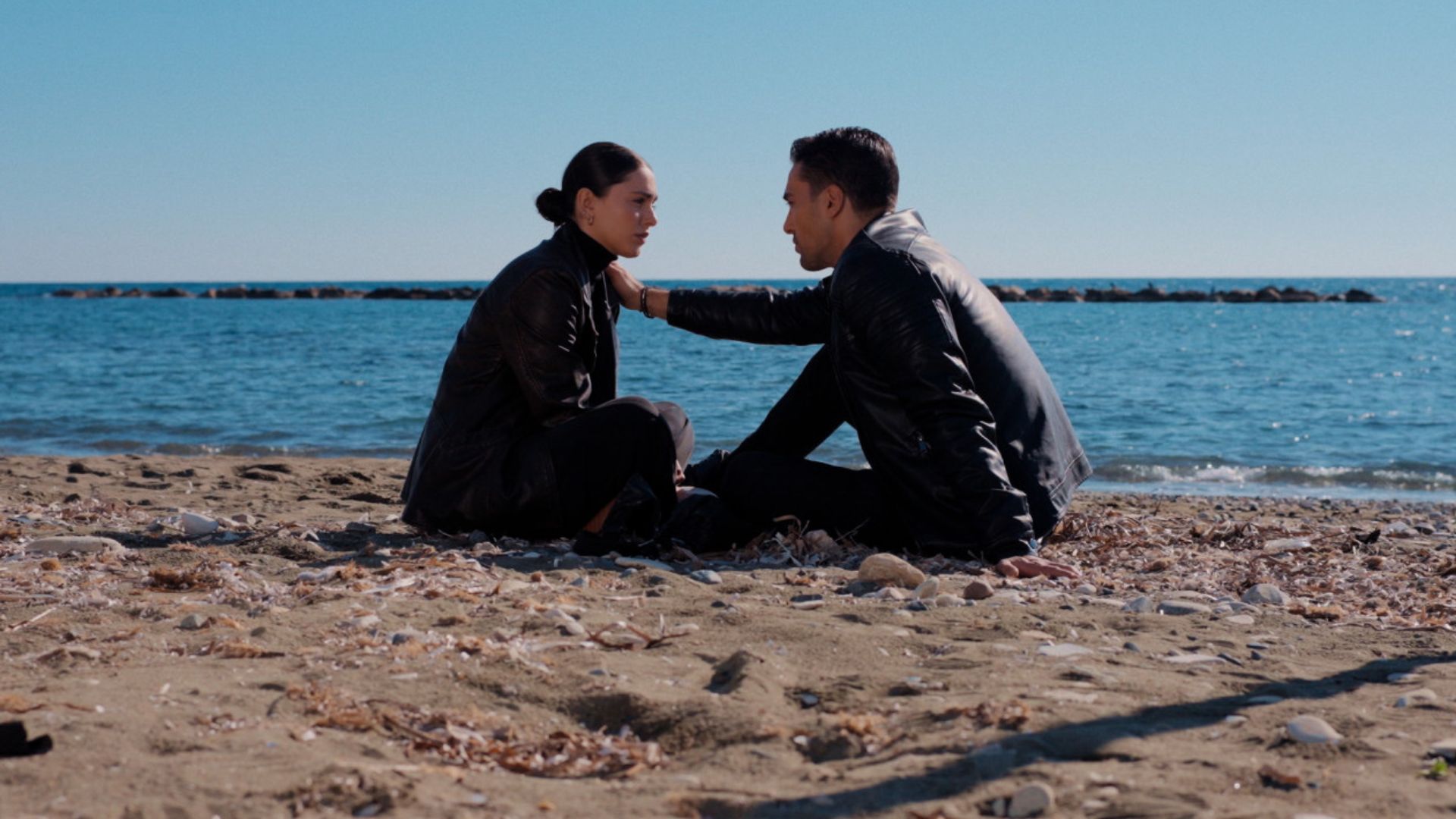 Alpha και Mega εναλλάχτηκαν στην πρώτη θέση τηλεθέασης το γουίκεντ (15,16/3) | topontiki.gr