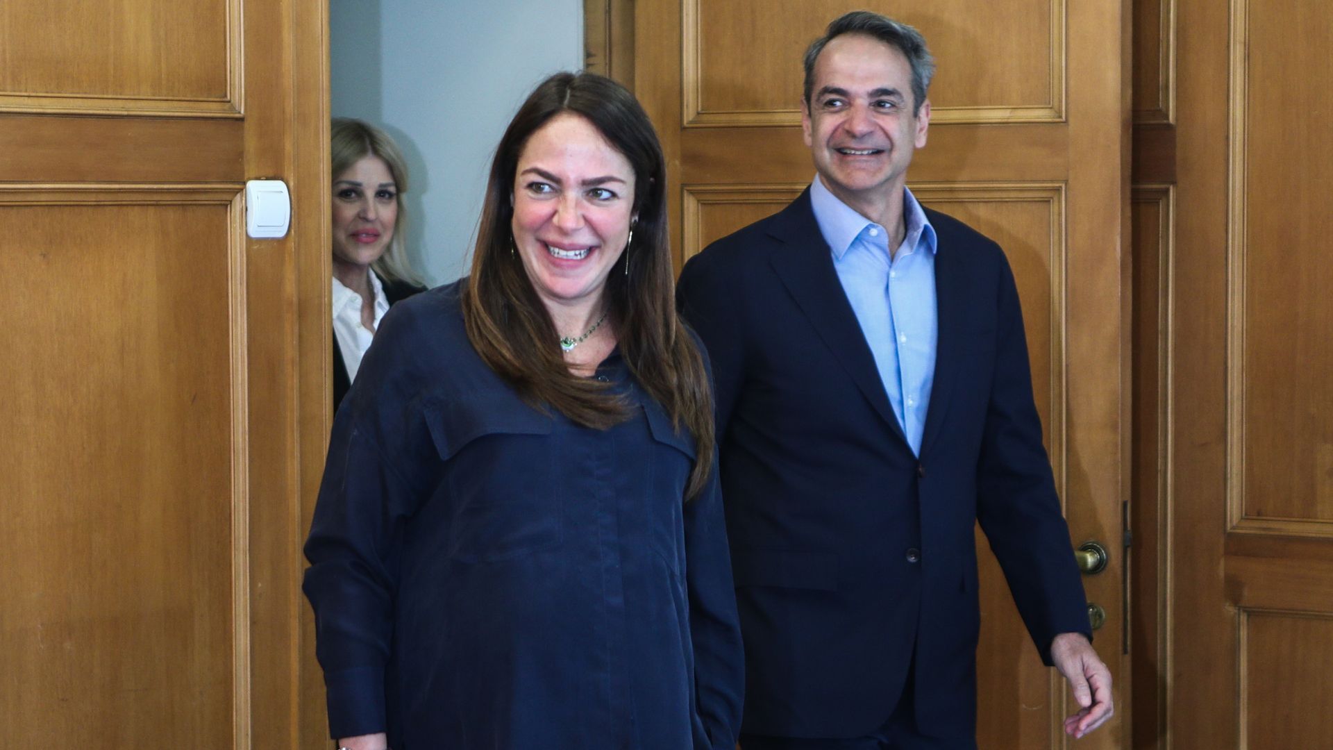 Γέννησε η Δόμνα Μιχαηλίδου | topontiki.gr