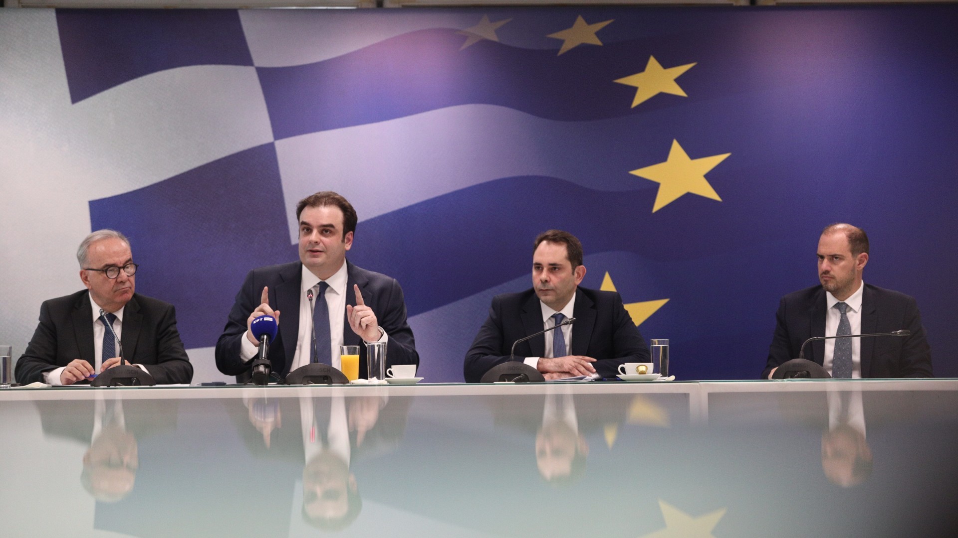 Νέα μέτρα: Η εξειδίκευση από τον υπουργό Οικονομικών – Τι θα ισχύσει ...