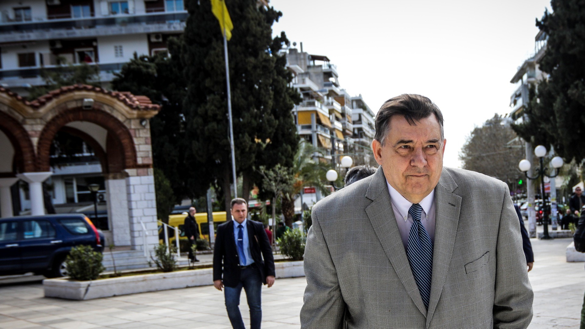 Επανεμφάνιση Καρατζαφέρη με «βέλη» κατά Σαμαρά | topontiki.gr