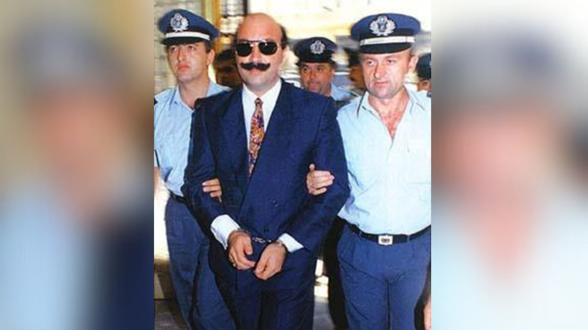 Χρήστος Μαυρίκης: Ο «εθνικός κοριός» των 90s επιστρέφει | topontiki.gr