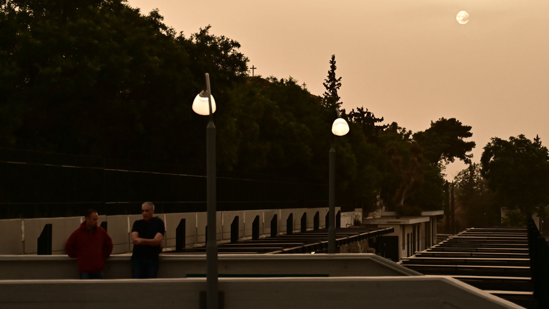 Καιρός: Έρχεται ξανά αφρικανική σκόνη – Ποιες περιοχές θα… κιτρινίσουν ...