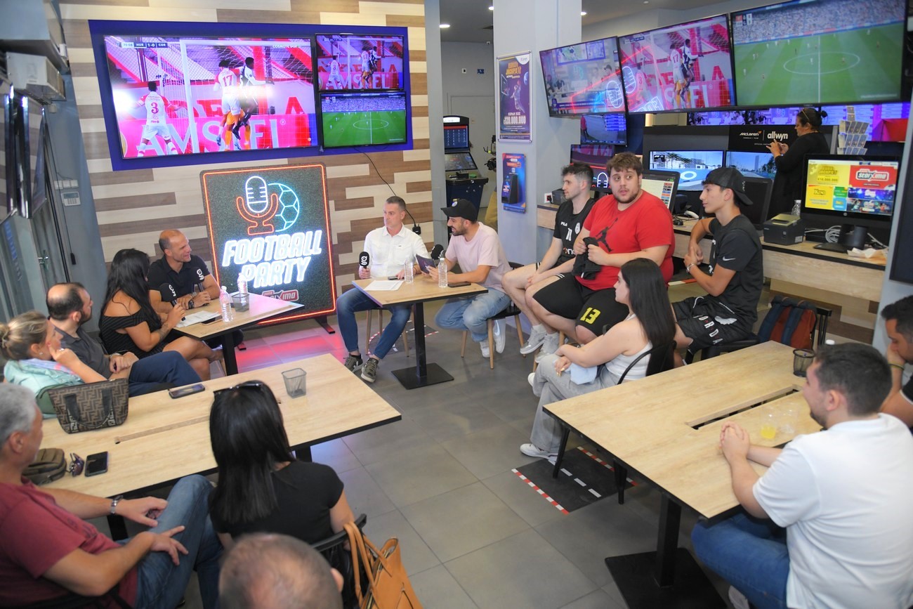 Pre-game show με Άγγελο Μπασινά και Στέφανο Κοτσόλη για τον τελικό του ...