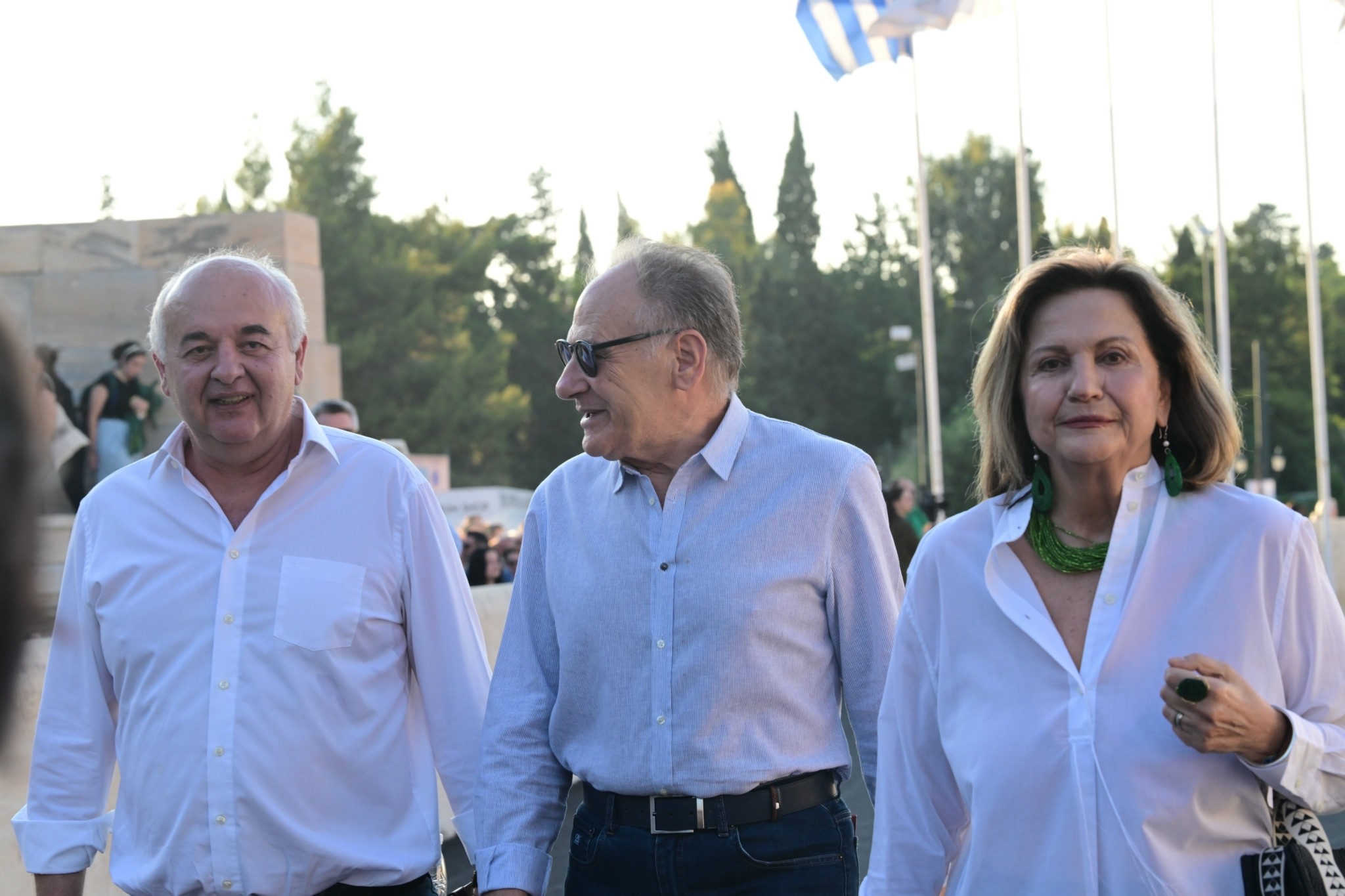 Στη συναυλία του ΚΚΕ στο Καλλιμάρμαρο για τον Μίκη Θεοδωράκη ο Κώστας ...