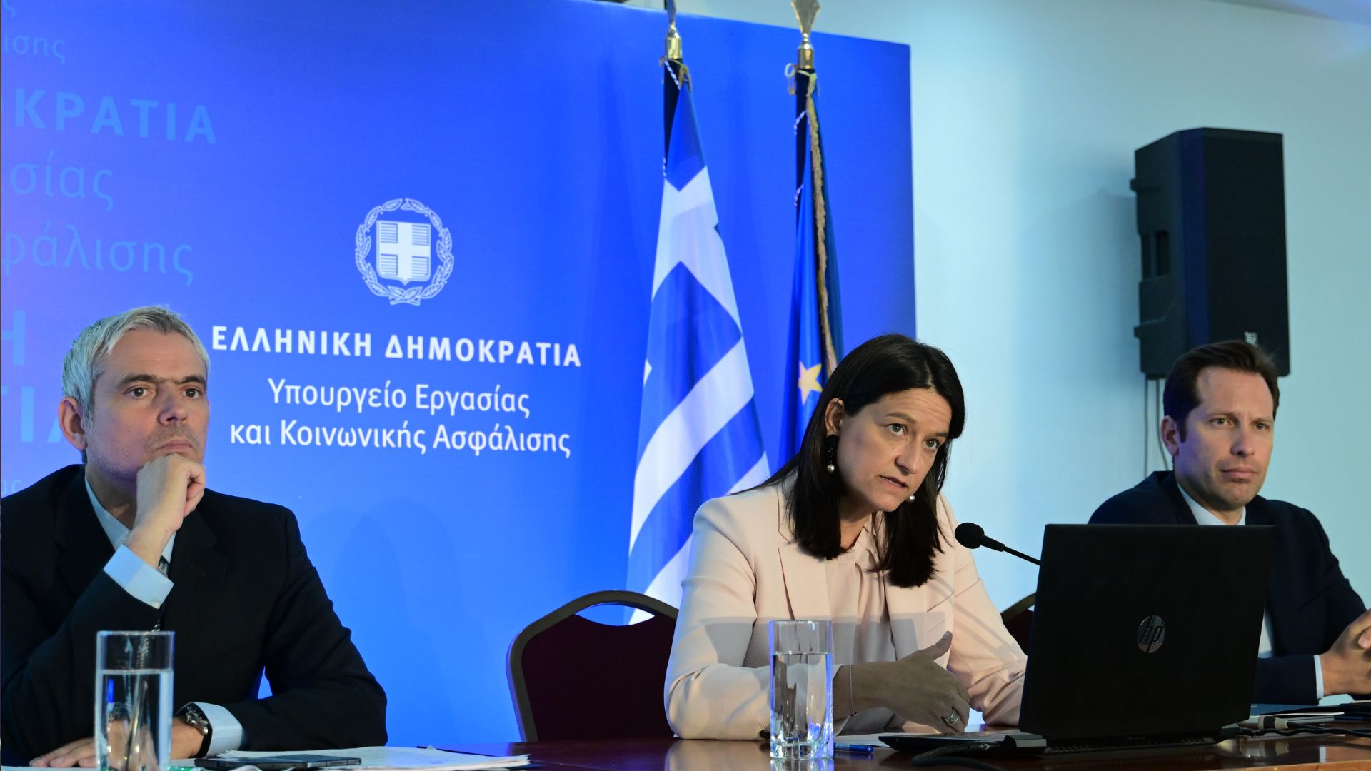 Νέο εργασιακό νομοσχέδιο: Μέχρι και 13 ώρες εργασία την ημέρα – Τι ...