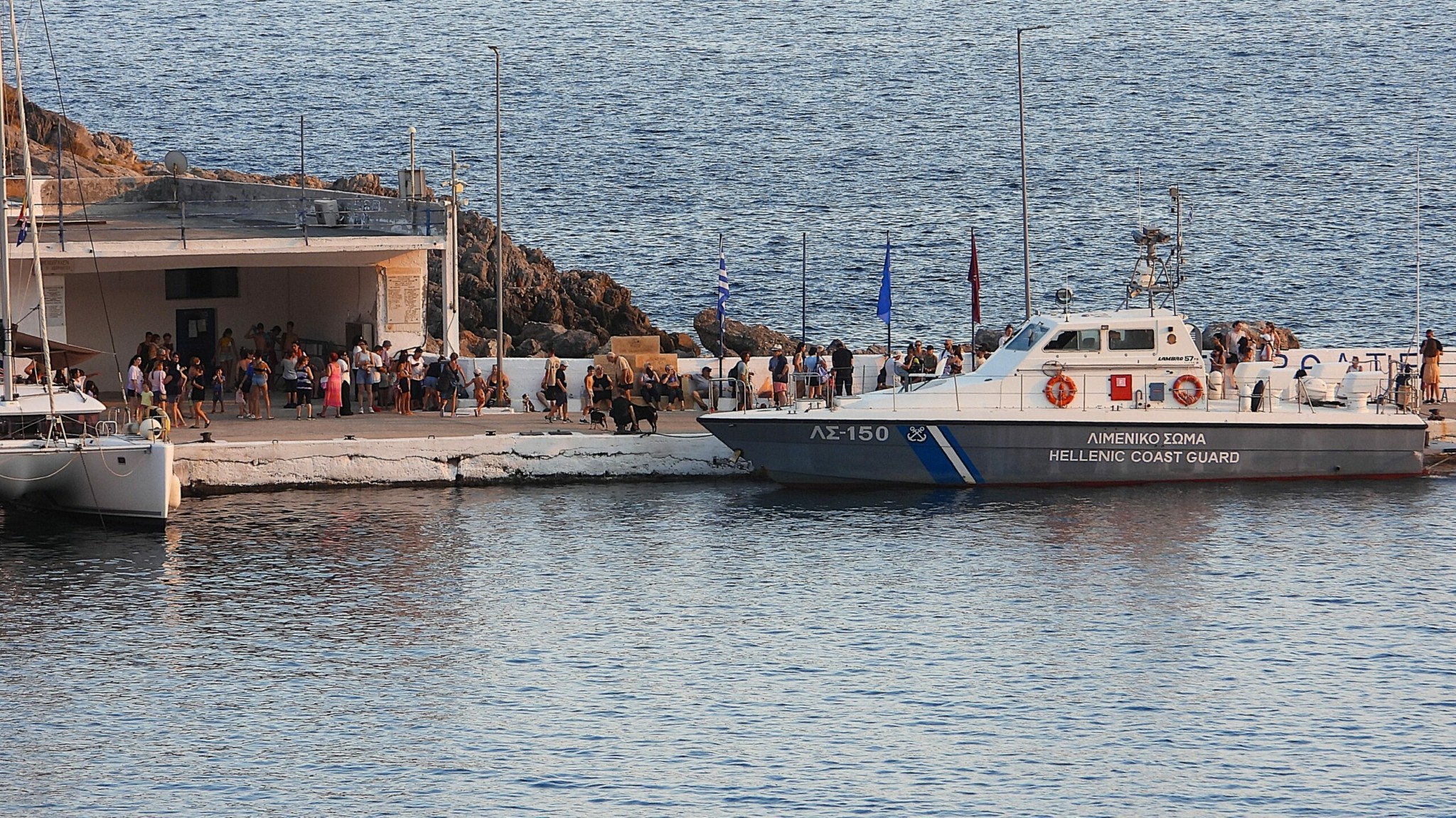 Κύθηρα: Απομακρύνθηκαν με ασφάλεια 139 άτομα, το ένα βρέφος | topontiki.gr