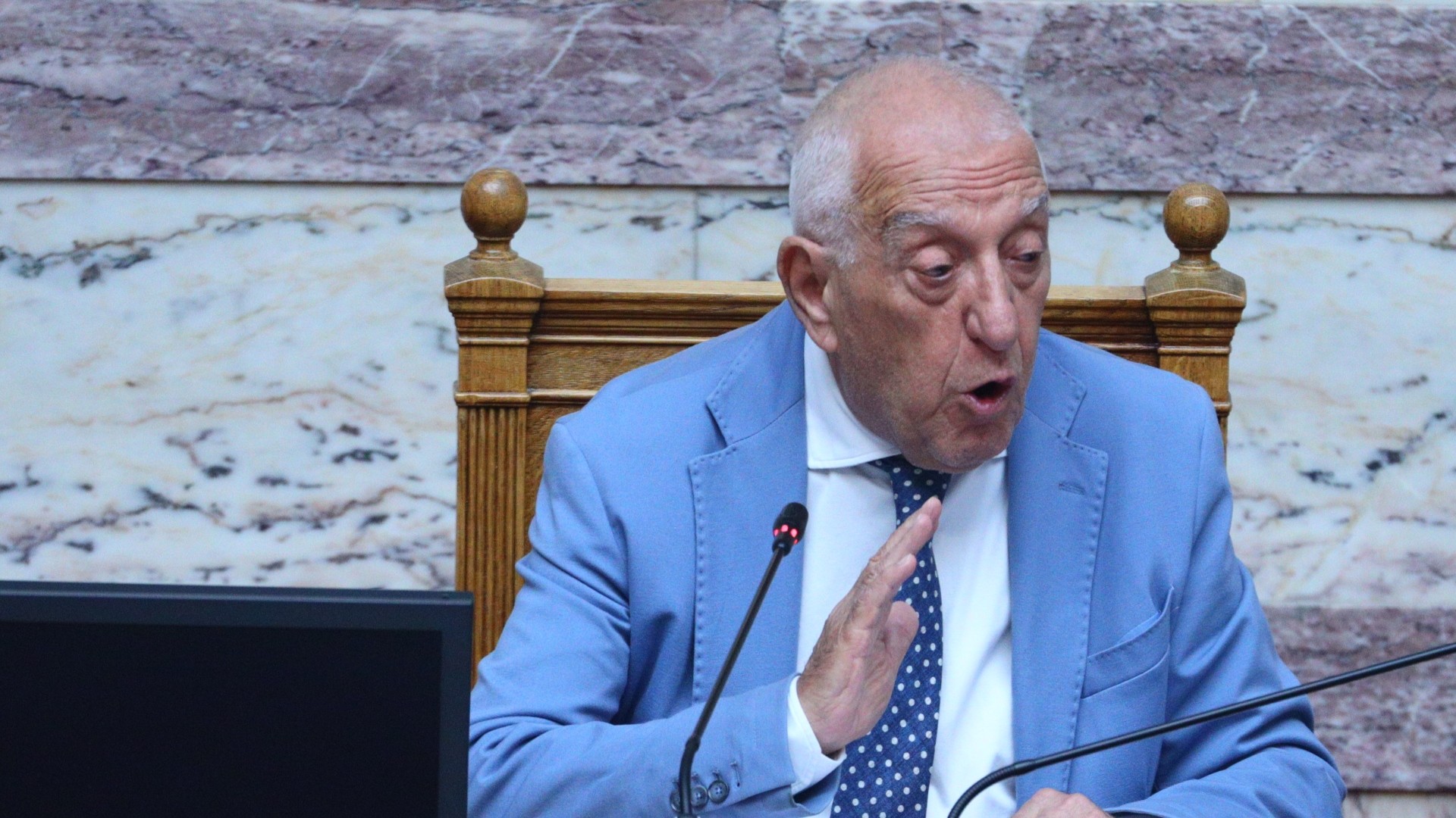 Βουλή – σκάνδαλο ΟΠΕΚΕΠΕ: Ασφυκτική πίεση της αντιπολίτευσης στον ...