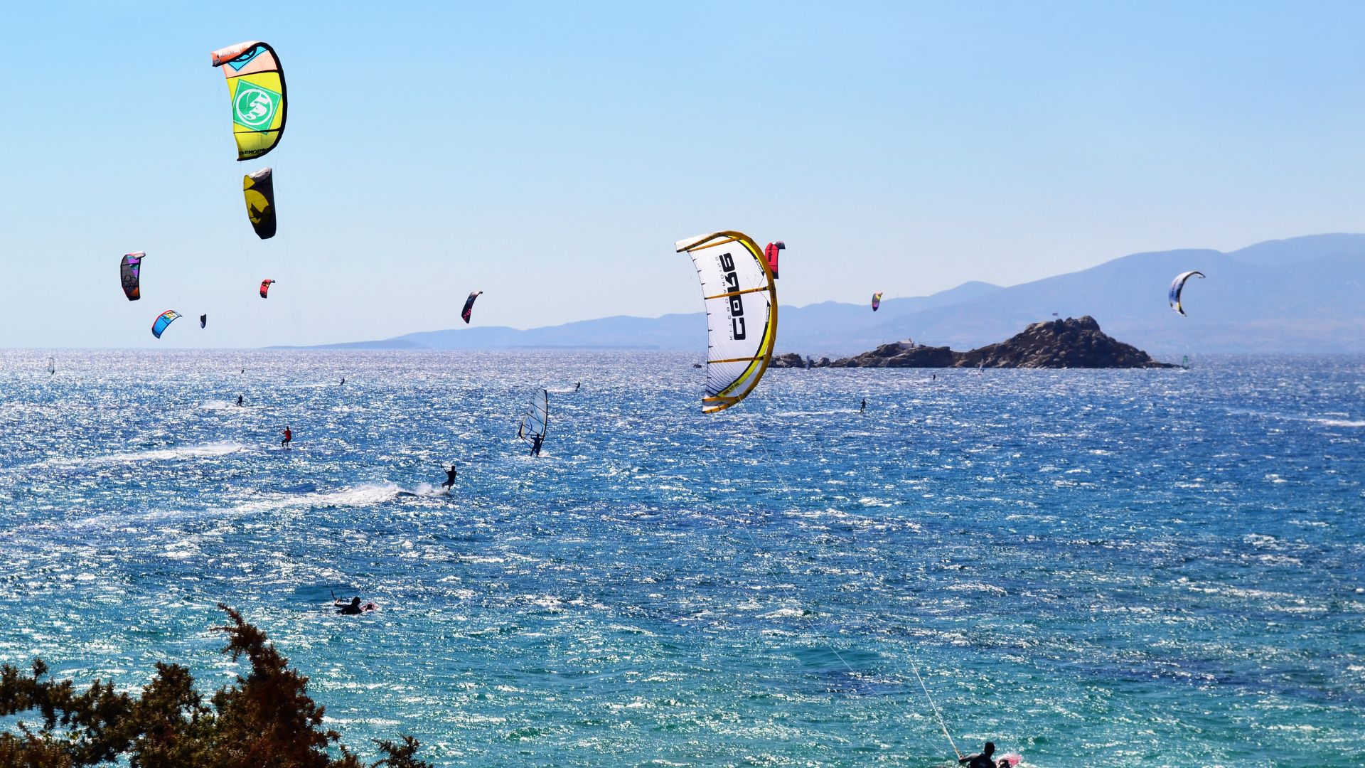 Generation Voyage: Αυτά είναι τα έξι ιδανικά ελληνικά νησιά για ...