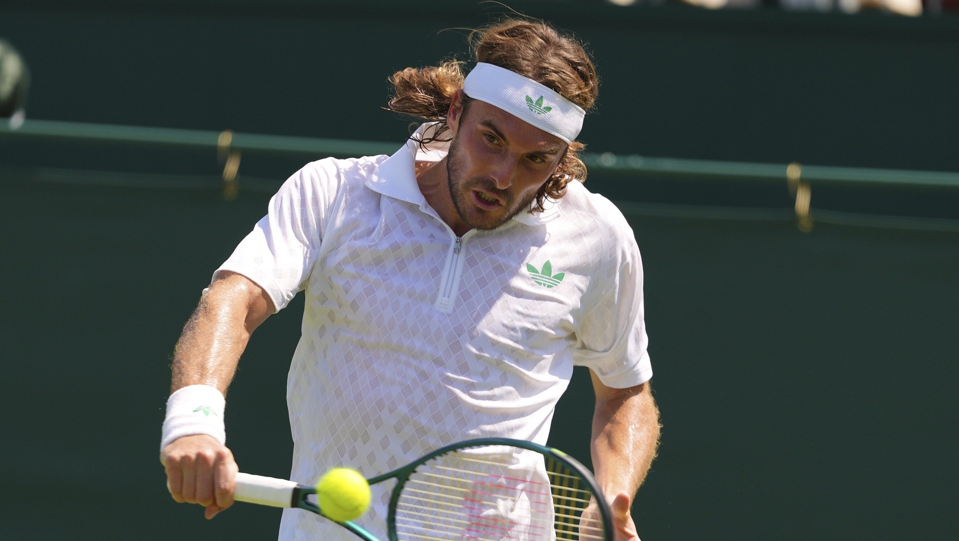 Ήττα του Τσιτσιπά από τον Αλιασίμ και 2-0 ο Καναδάς επί της Ελλάδας ...