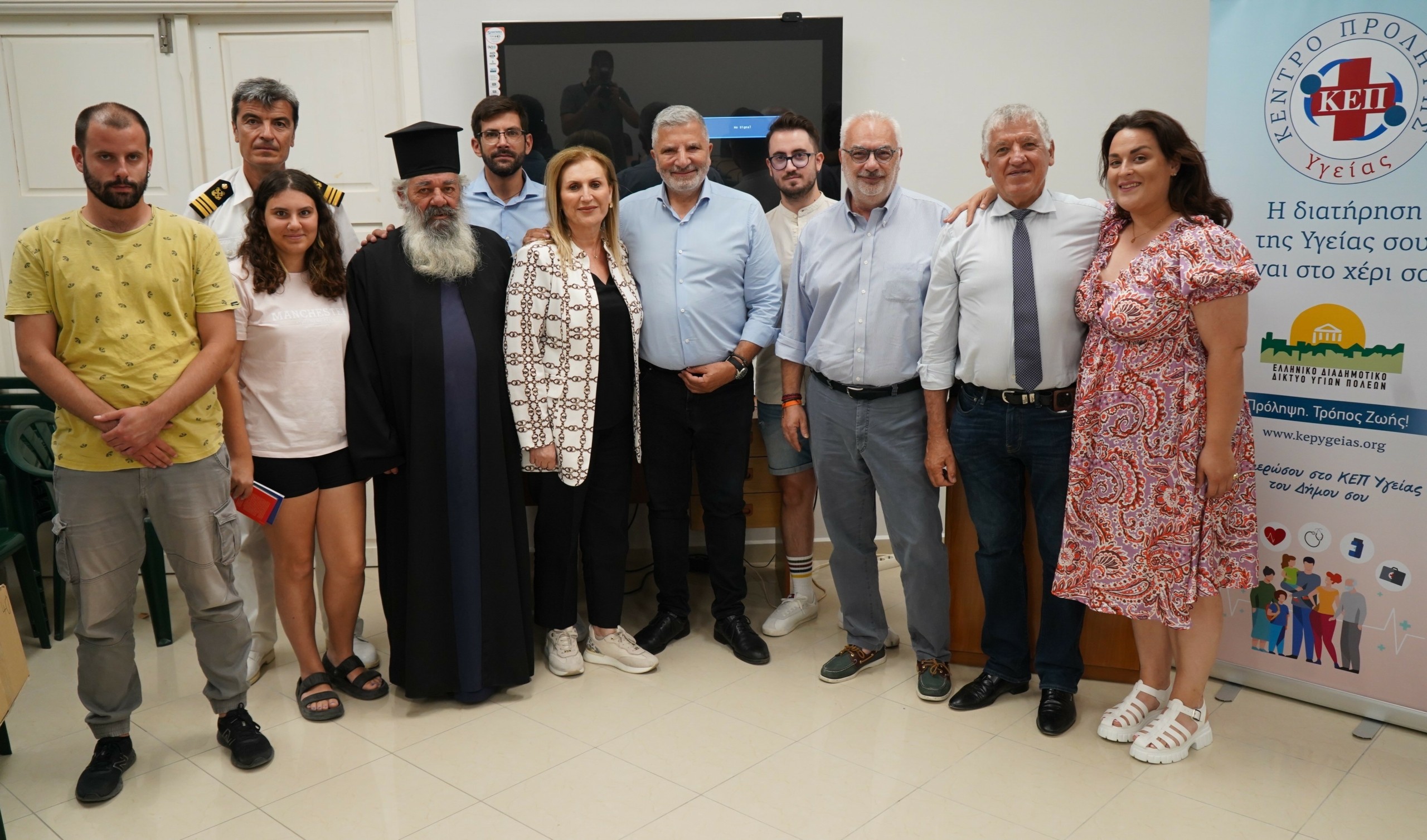 SOS για το Δημογραφικό: Η σιωπηλή απειλή της υπογονιμότητας, η ΑΜΗ και ...