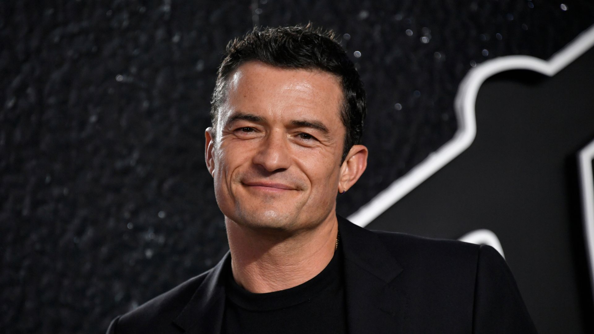 Το «όνειρο» του Orlando Bloom για τους «Πειρατές της Καραϊβικής ...