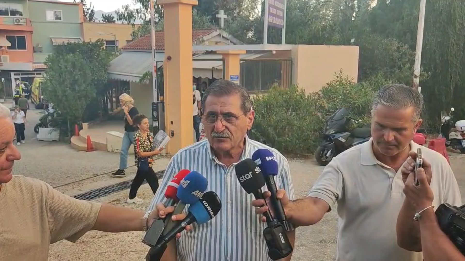 Πελετίδης: «Από την ανεπάρκειά τους καίγεται η Πάτρα» | topontiki.gr