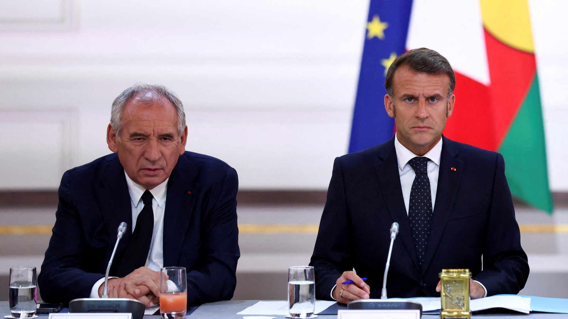 Γαλλία: Για κίνδυνο «έκρηξης» του χρέους, λόγω πολιτικής αστάθειας ...