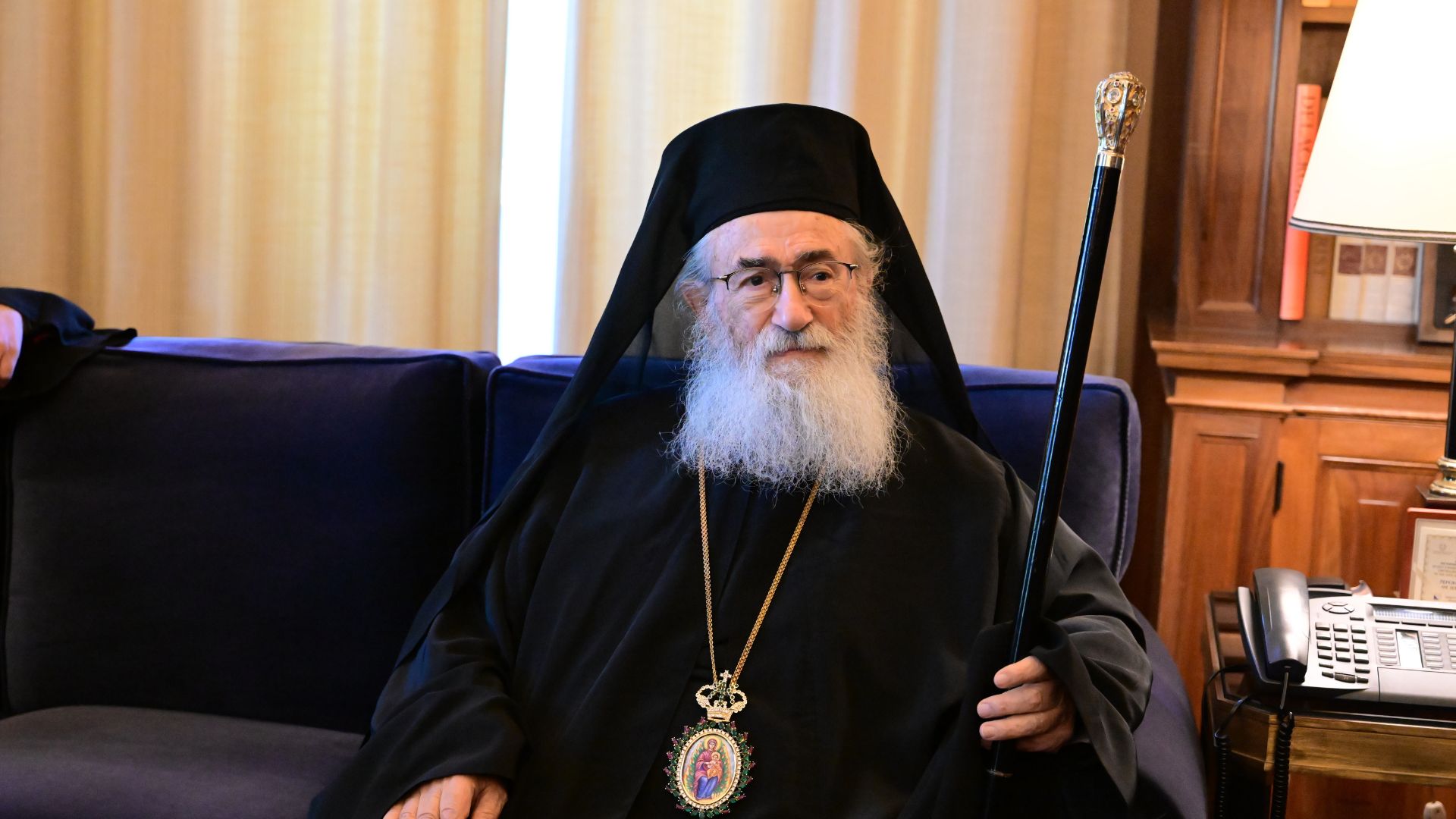 Μονή Σινά: Το Πατριαρχείο Ιεροσολύμων έπαυσε τον Αρχιεπίσκοπο Δαμιανό ...
