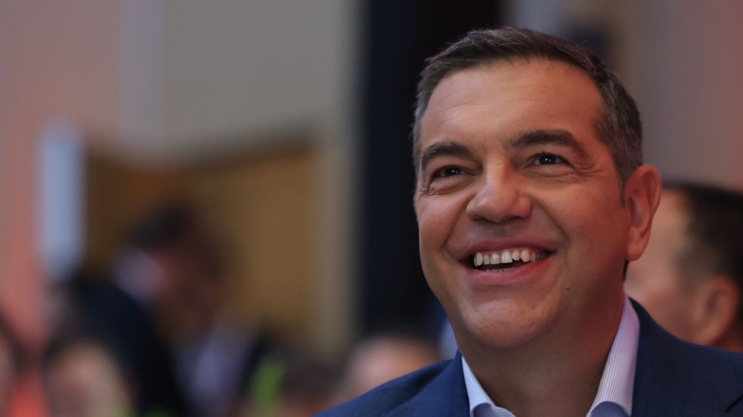 «Ιθάκη»: Ο Τσίπρας καλεί στην παρουσίαση του βιβλίου και… ευχαριστεί ...