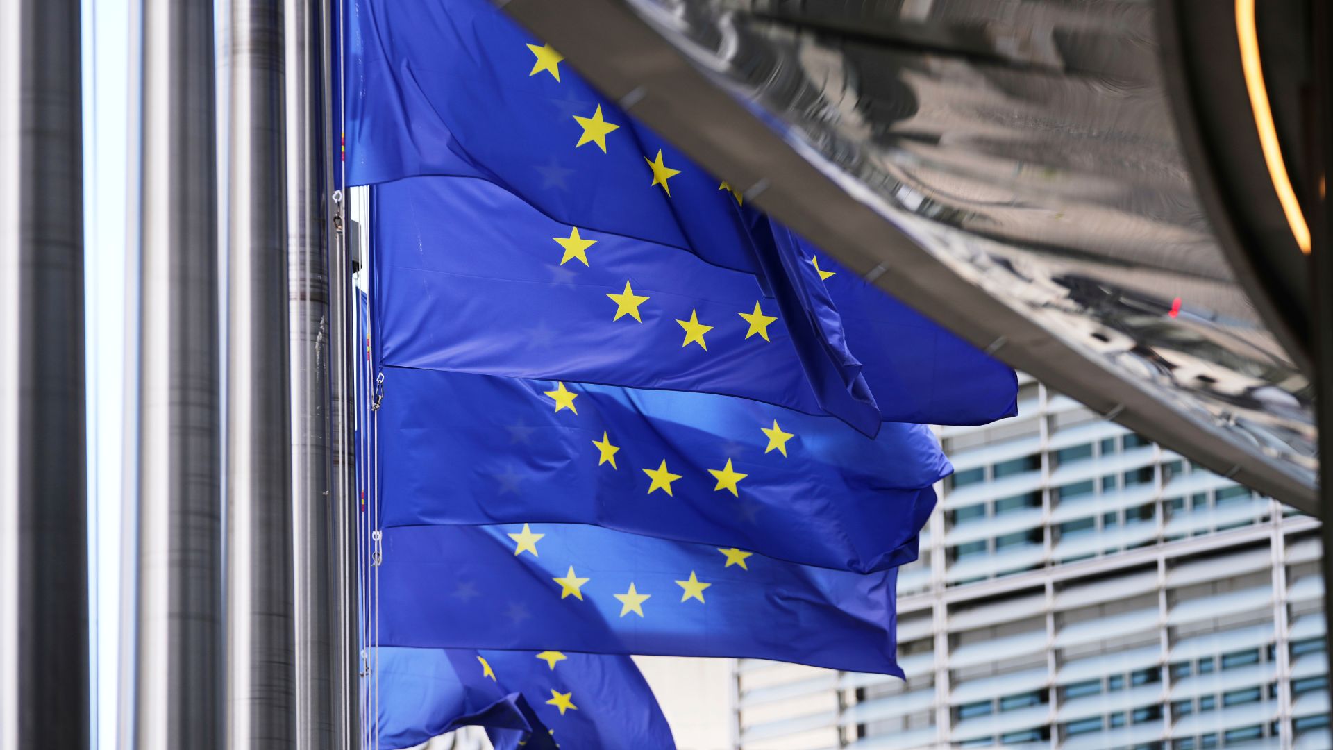 Επστάιν: Κορίτσια, trafficking και ασκήσεις επιρροής στην ευρωπαϊκή ...