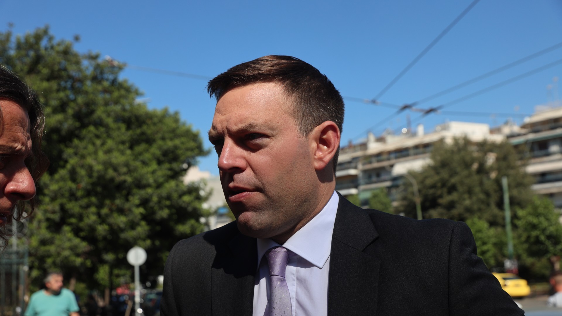 Κασσελάκης: Σε Βουλή και κυβέρνηση υπάρχουν πολλοί gay που κρύβονται ...