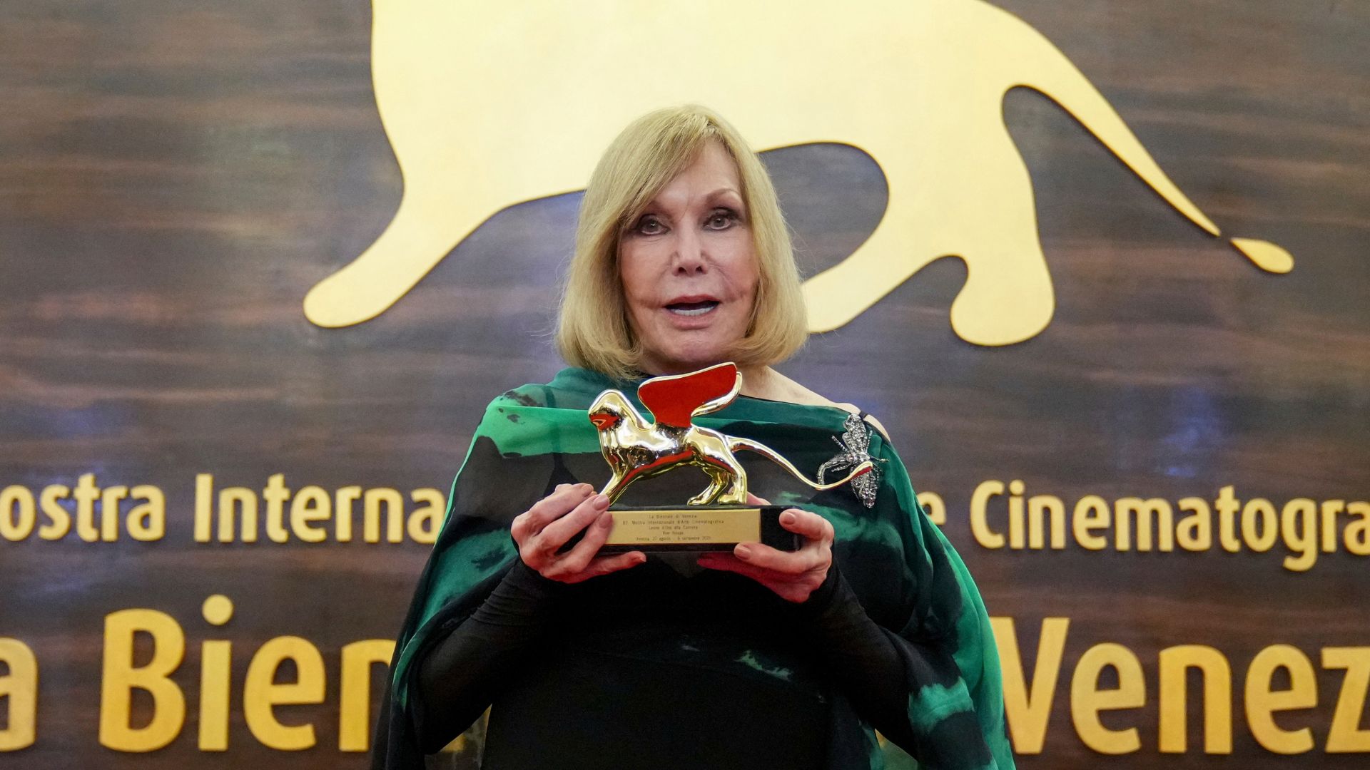 Το topontiki.gr στο 82ο Φεστιβάλ Βενετίας: «Βραβεύουν (και) τις ξανθές όταν γεράσουν» | topontiki.gr