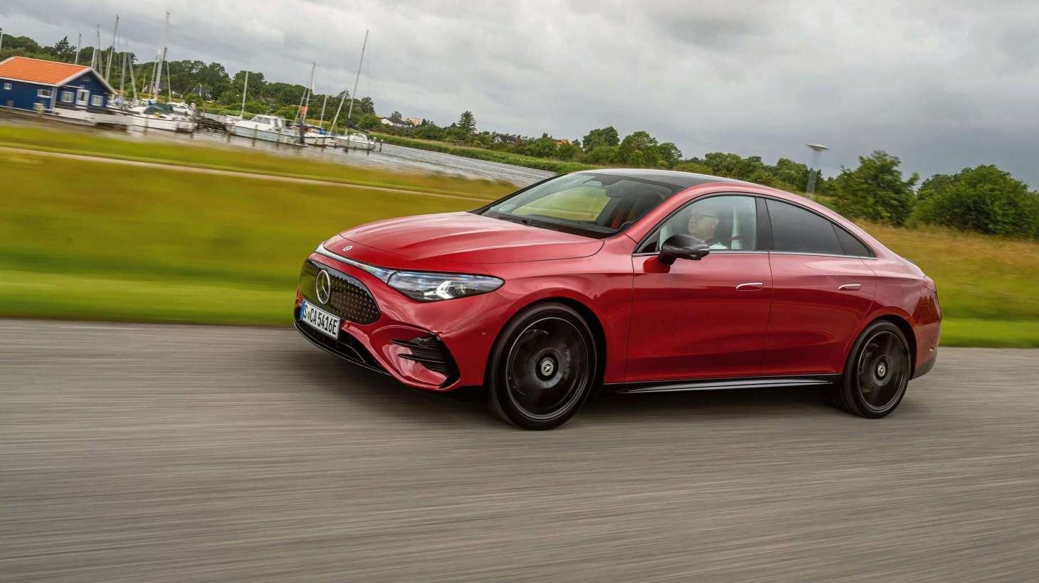 Mercedes CLA 250+: 700 χιλιόμετρα με μια φόρτηση | topontiki.gr