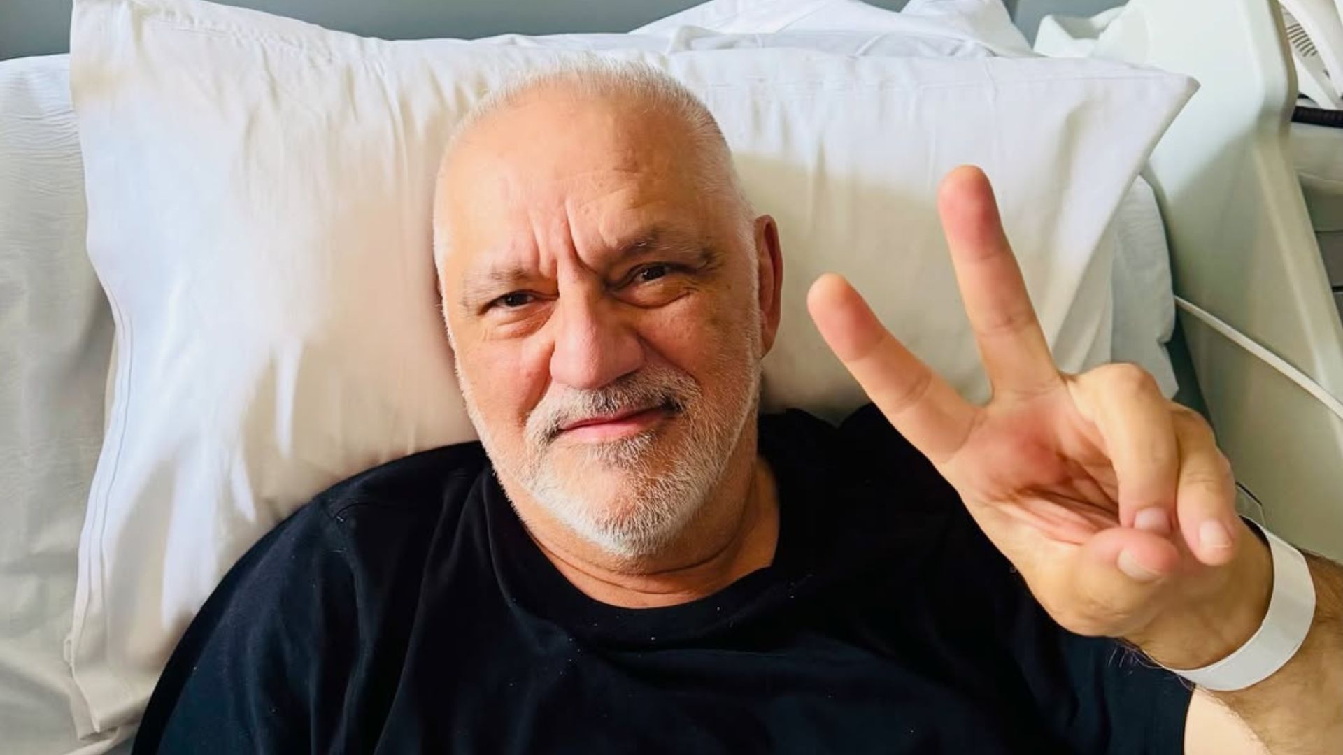 Νίκος Πορτοκάλογλου: Η ανάρτηση μέσα από το νοσοκομείο μετά το ...