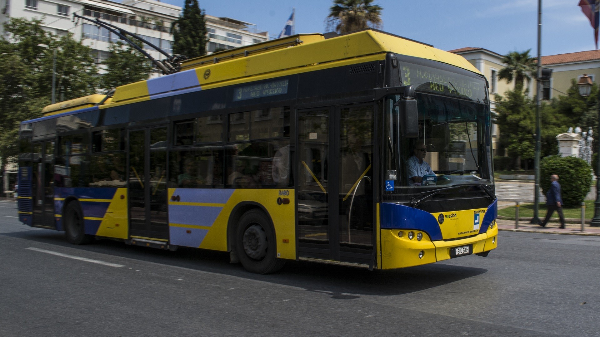 Το τέλος των τρόλεϊ: Ο Κυρανάκης «ξηλώνει» μία ιστορία 77 ετών για να ...