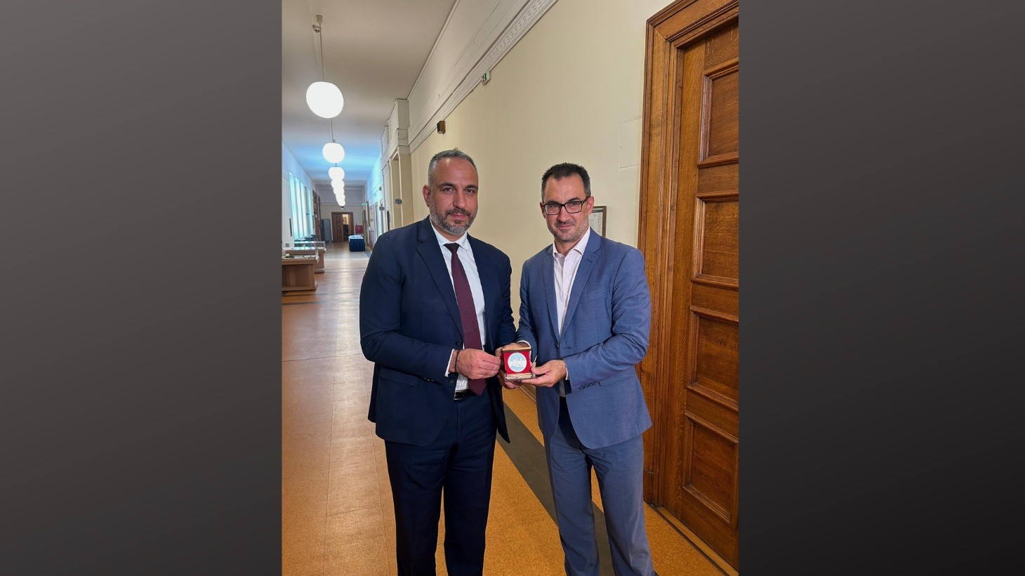 Χαρίτσης για συνάντηση με τον δήμαρχο Βηθλεέμ: Η αλληλεγγύη είναι η ...