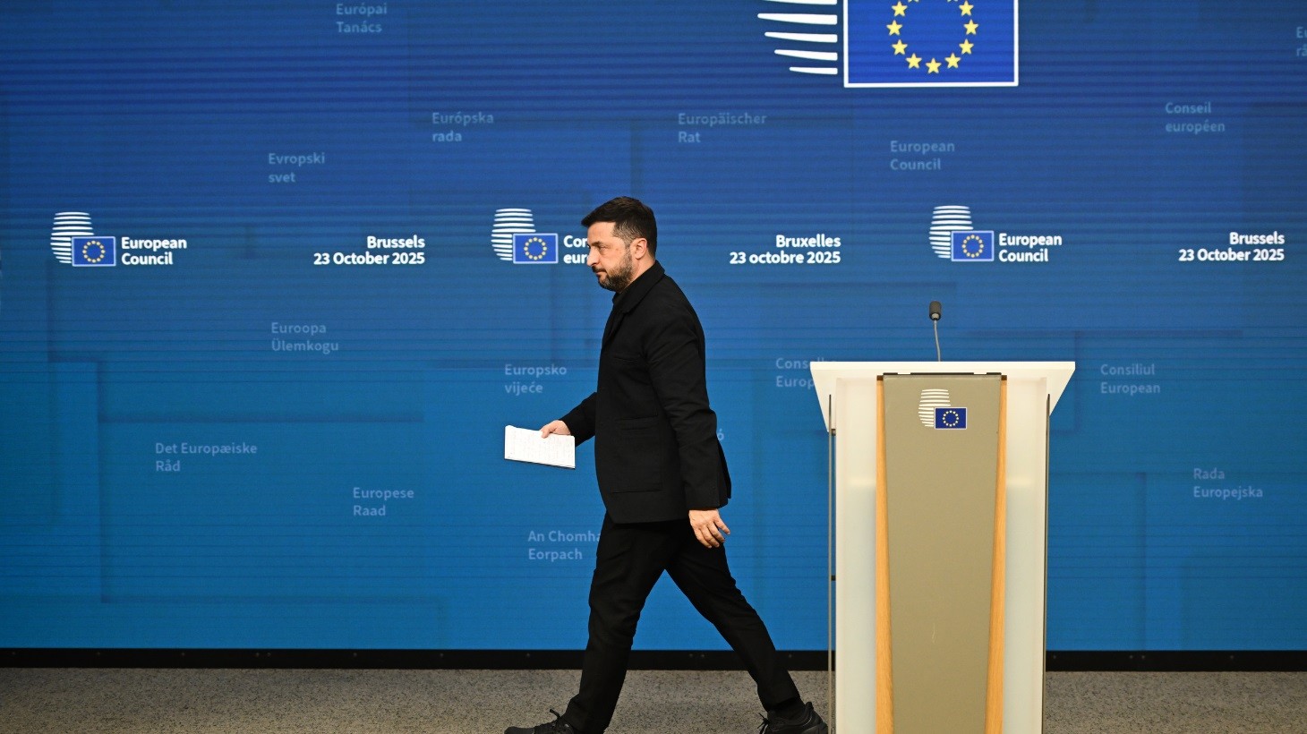Ουκρανία: Αξιωματικοί κατά της διαφθοράς εισέβαλαν στο γραφείο του ...