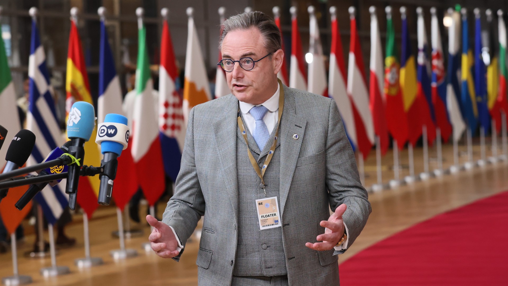 Παγωμένα ρωσικά κεφάλαια: Το βέλγικο βέτο «μπλοκάρει» την ευρωπαϊκή ...