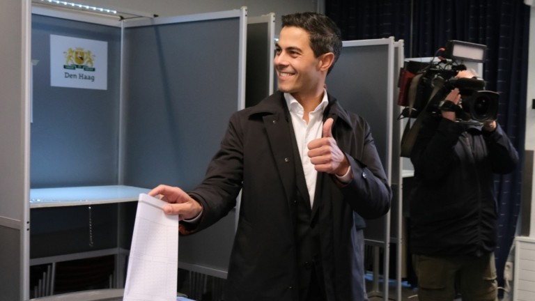 Εκλογές στην Ολλανδία: Οριακή πρωτιά για το κεντρώο φιλοευρωπαϊκό κόμμα ...