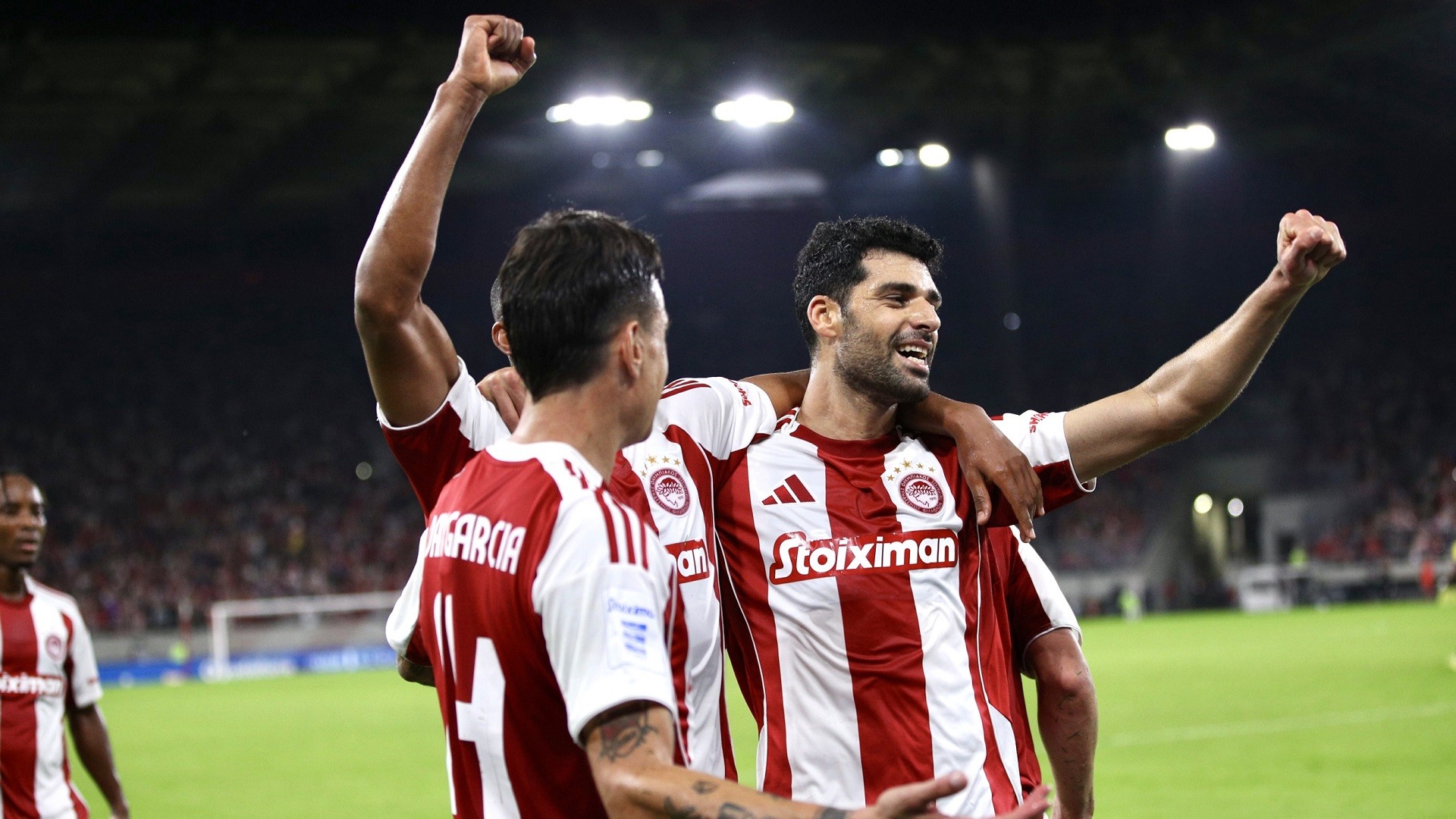 Ολυμπιακός – ΑΕΚ 2-0: «Ερυθρόλευκη» ανωτερότητα και εύκολη νίκη στο «Γ ...