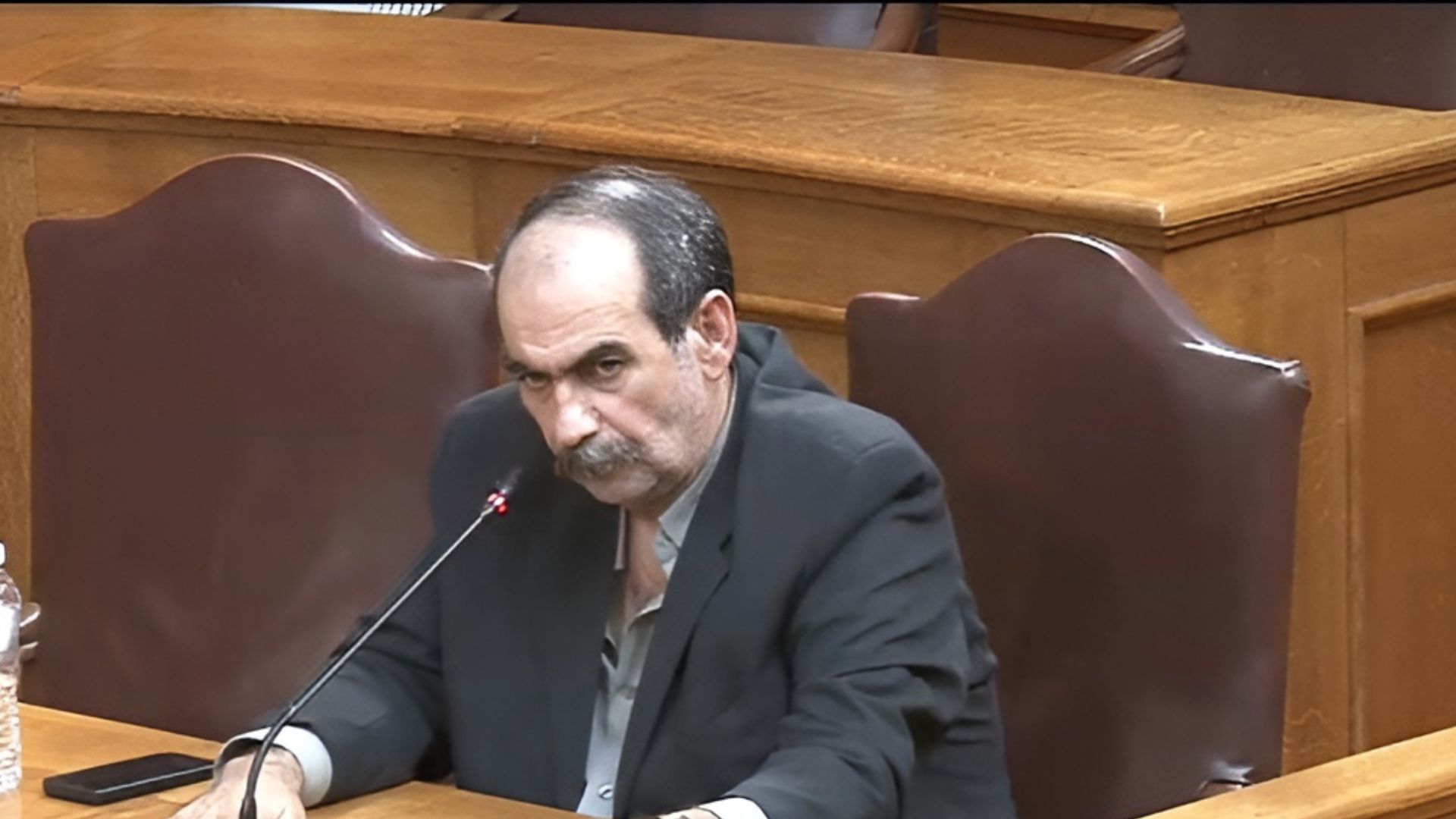 Εξεταστική ΟΠΕΚΕΠΕ: Χάος μέχρι να πέσει η αυλαία – Το αίτημα σύλληψης ...